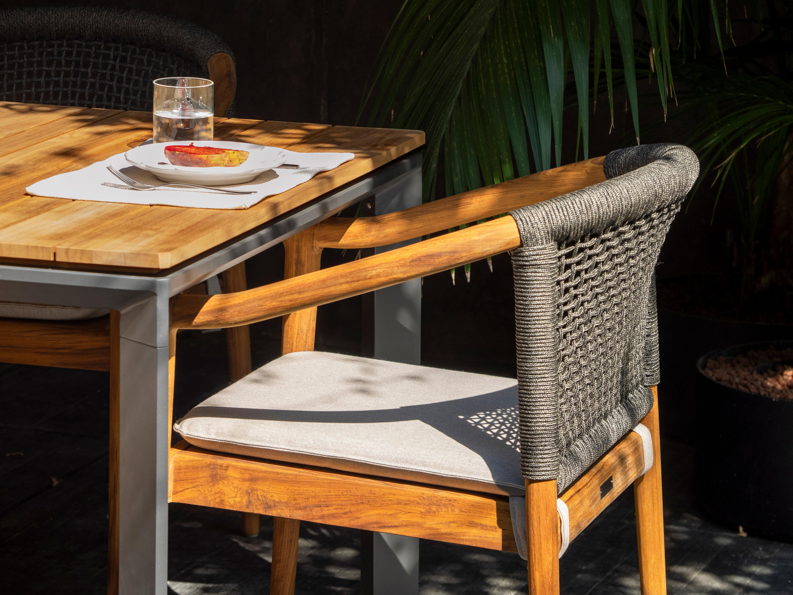 Magic Rectangular Table | Architonic