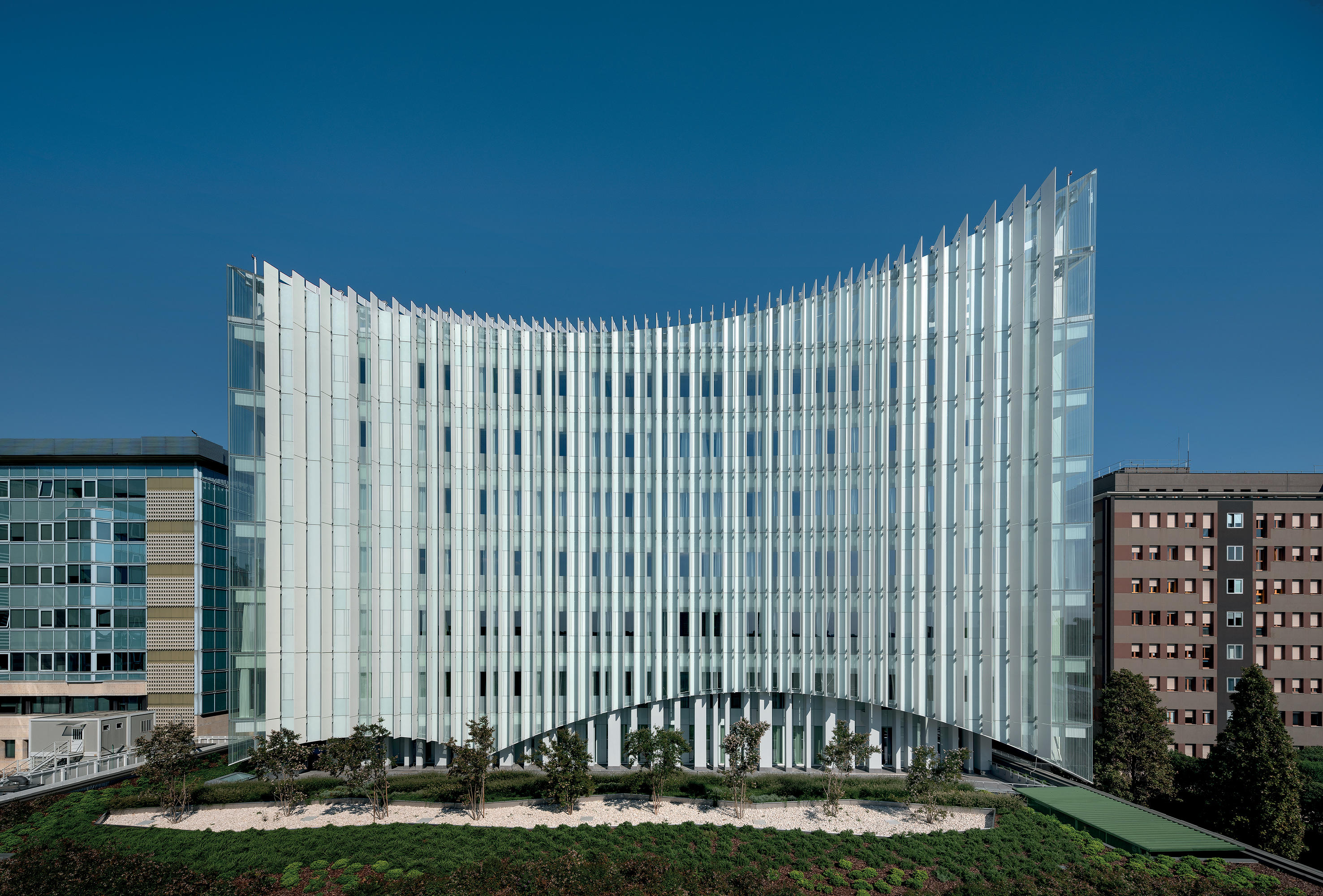 Ospedale San Raffaele by Mario Cucinella Architects Srl | Hospitals