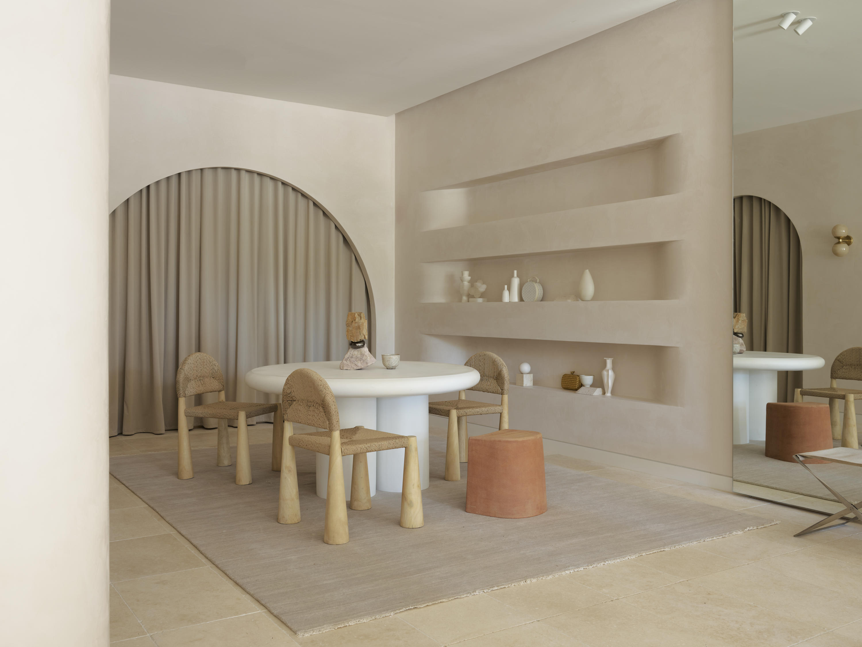 Meshki Headquarters by Those Architects | Shop interiors