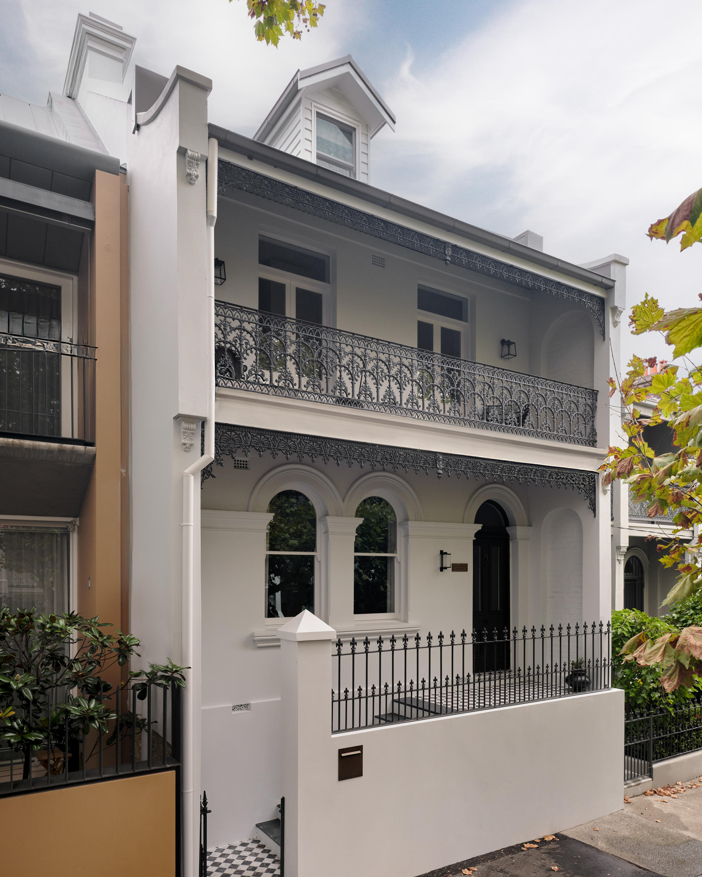 Windsor House by Modify Homes | Detached houses