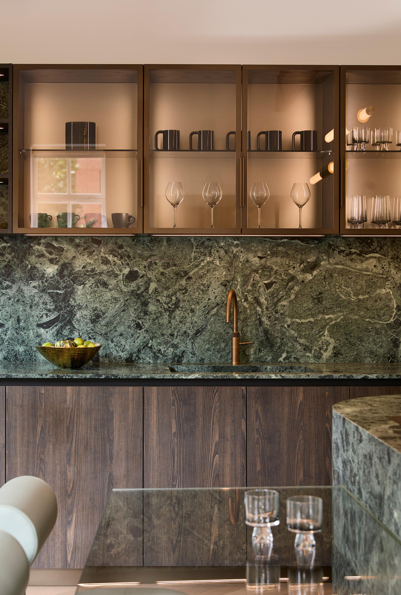 Sloane Building conversion, in Chelsea, London by Poggenpohl | Bar ...
