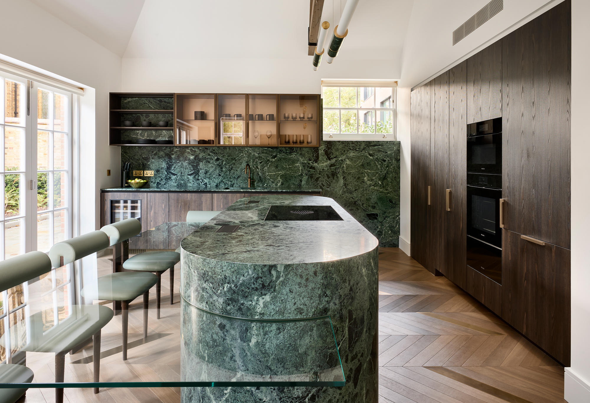 Sloane Building conversion, in Chelsea, London by Poggenpohl | Bar ...