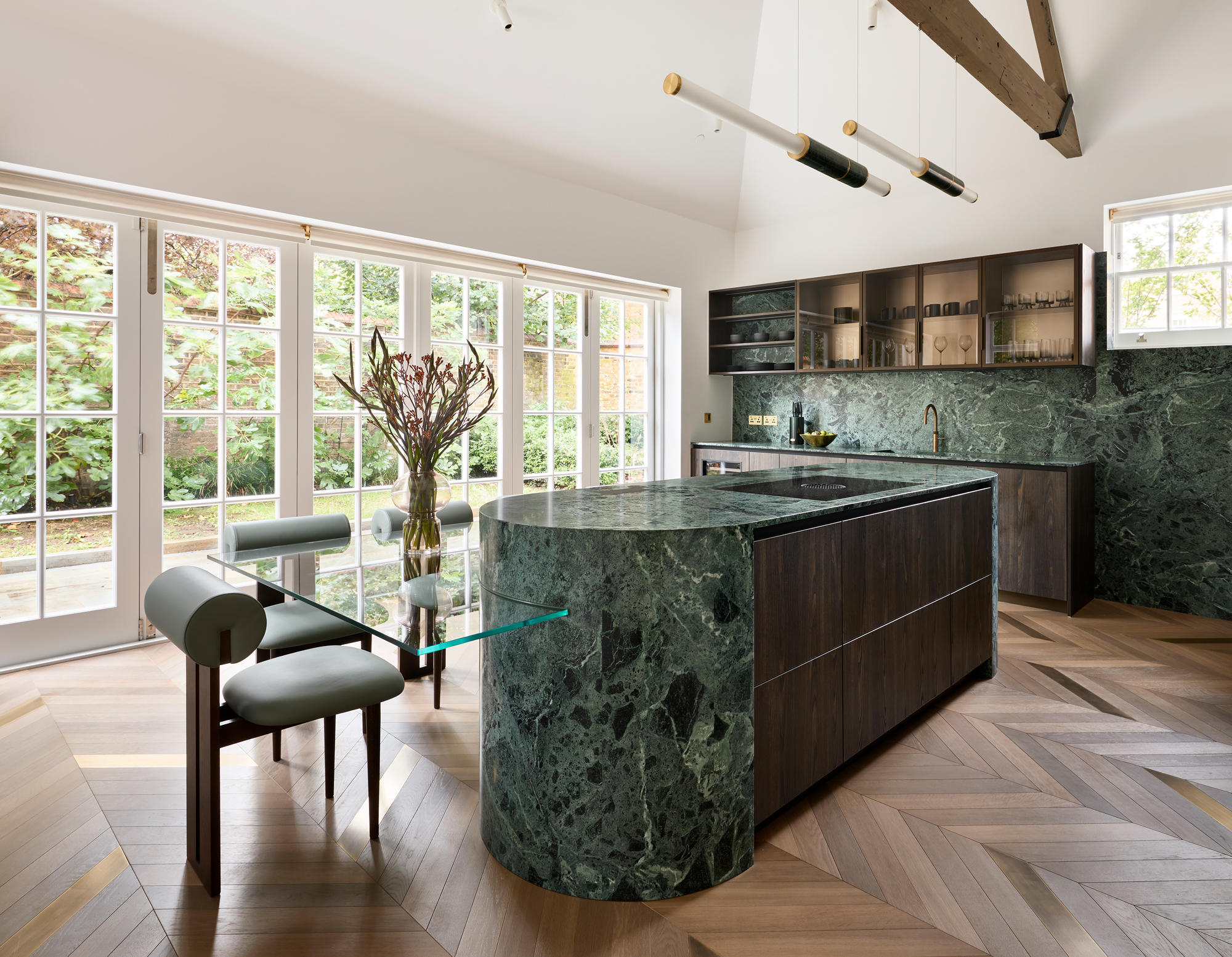 Sloane Building conversion, in Chelsea, London by Poggenpohl | Bar ...