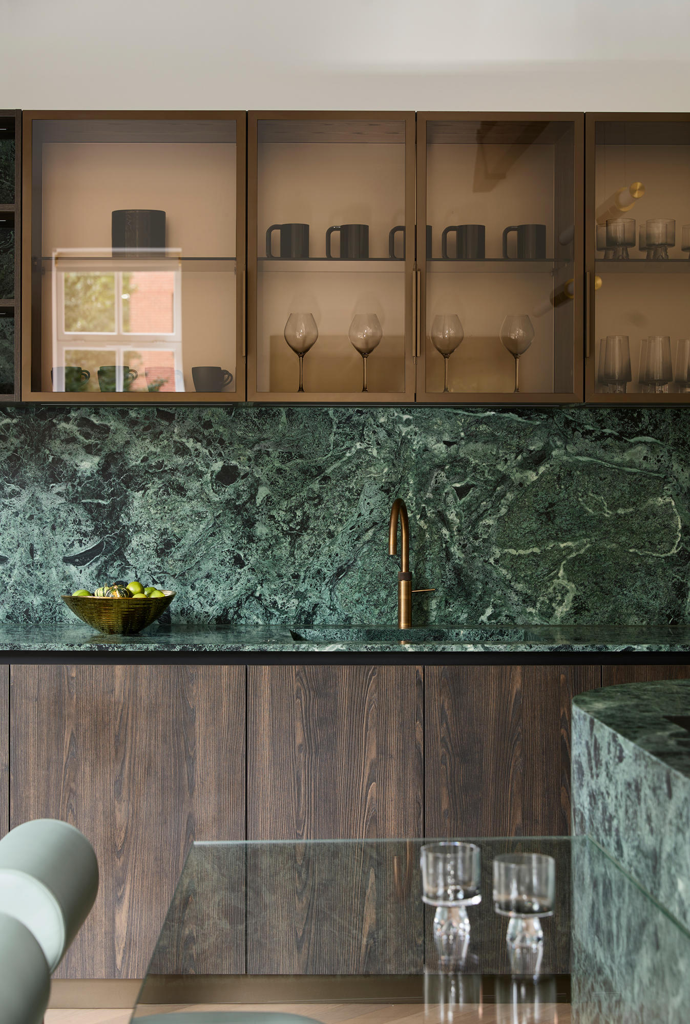 Sloane Building conversion, in Chelsea, London by Poggenpohl | Bar ...