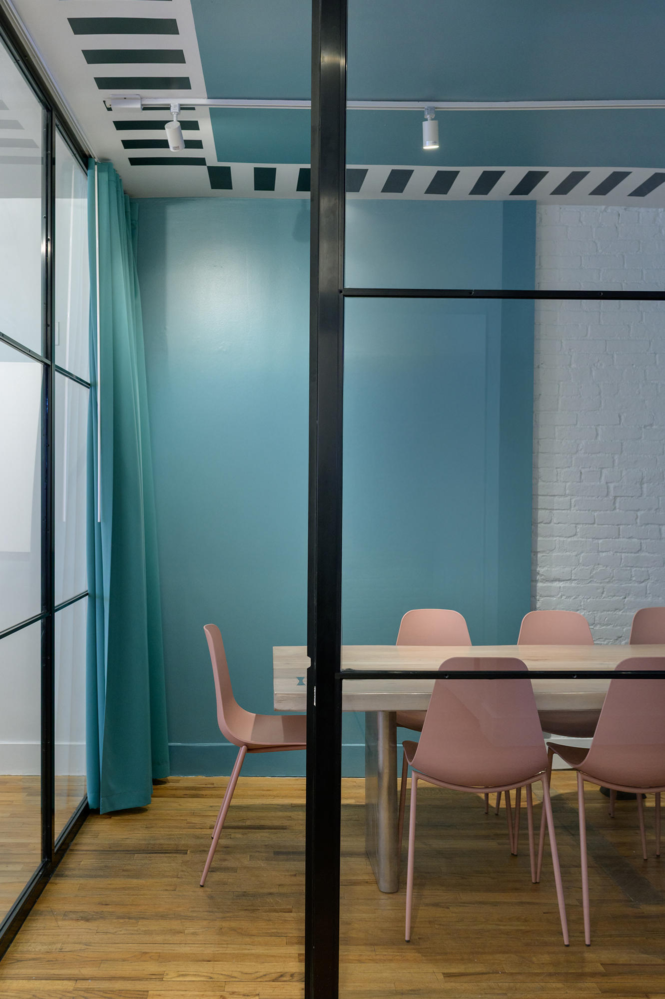 Soho Office by Olbos Studio | Office facilities