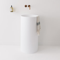 POSE PILAR - Wash basins from Not Only White | Architonic