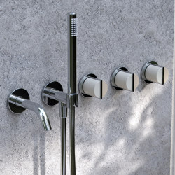 Floor Mounted 1 Hole Bath Platform with Handshower | Architonic