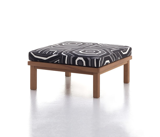 CAPRI 119 - Poufs from Very Wood | Architonic