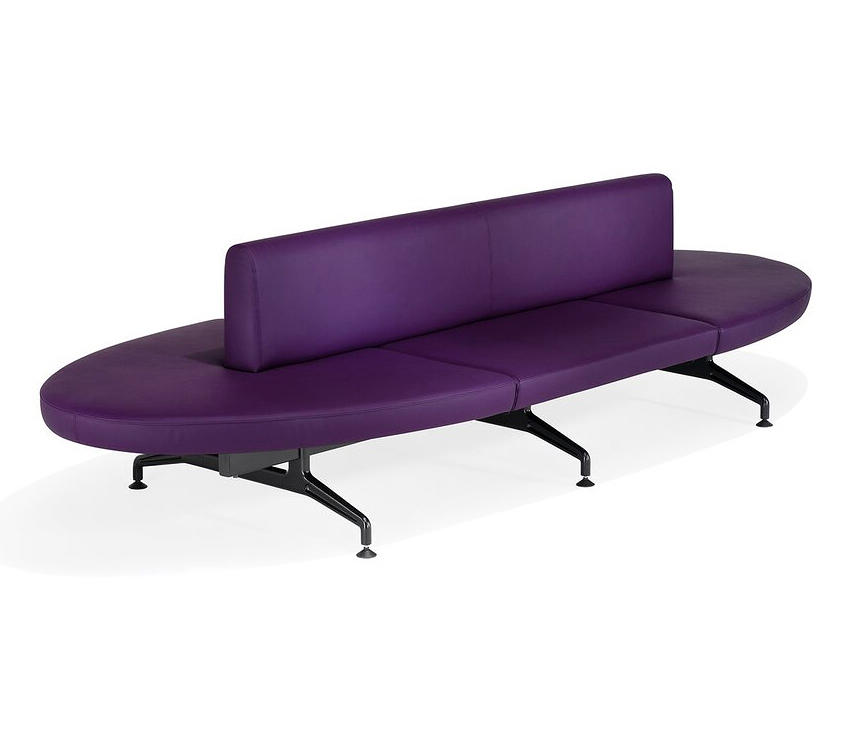 Terminal bench with central back | Architonic