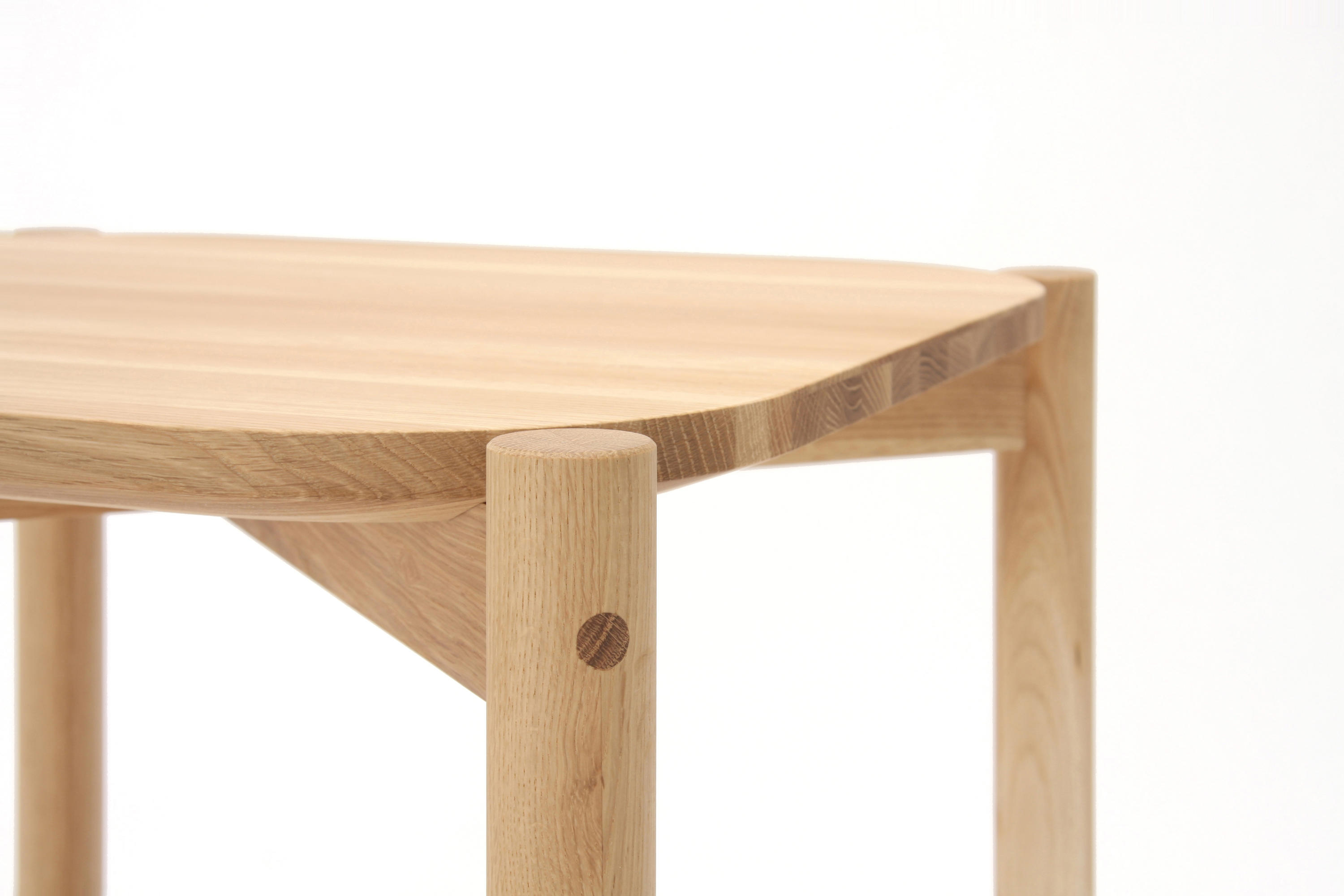 Castor Low Table 100 & designer furniture | Architonic