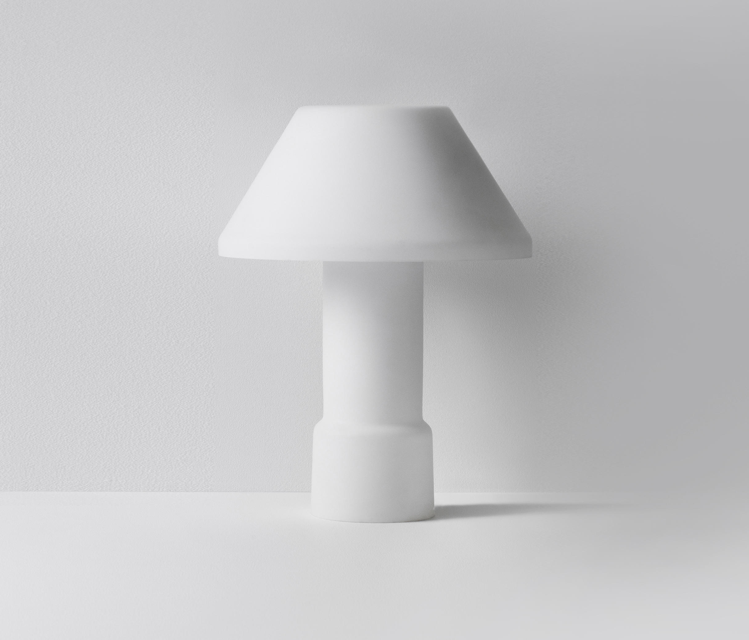 w163 Lampyre t2 & designer furniture | Architonic