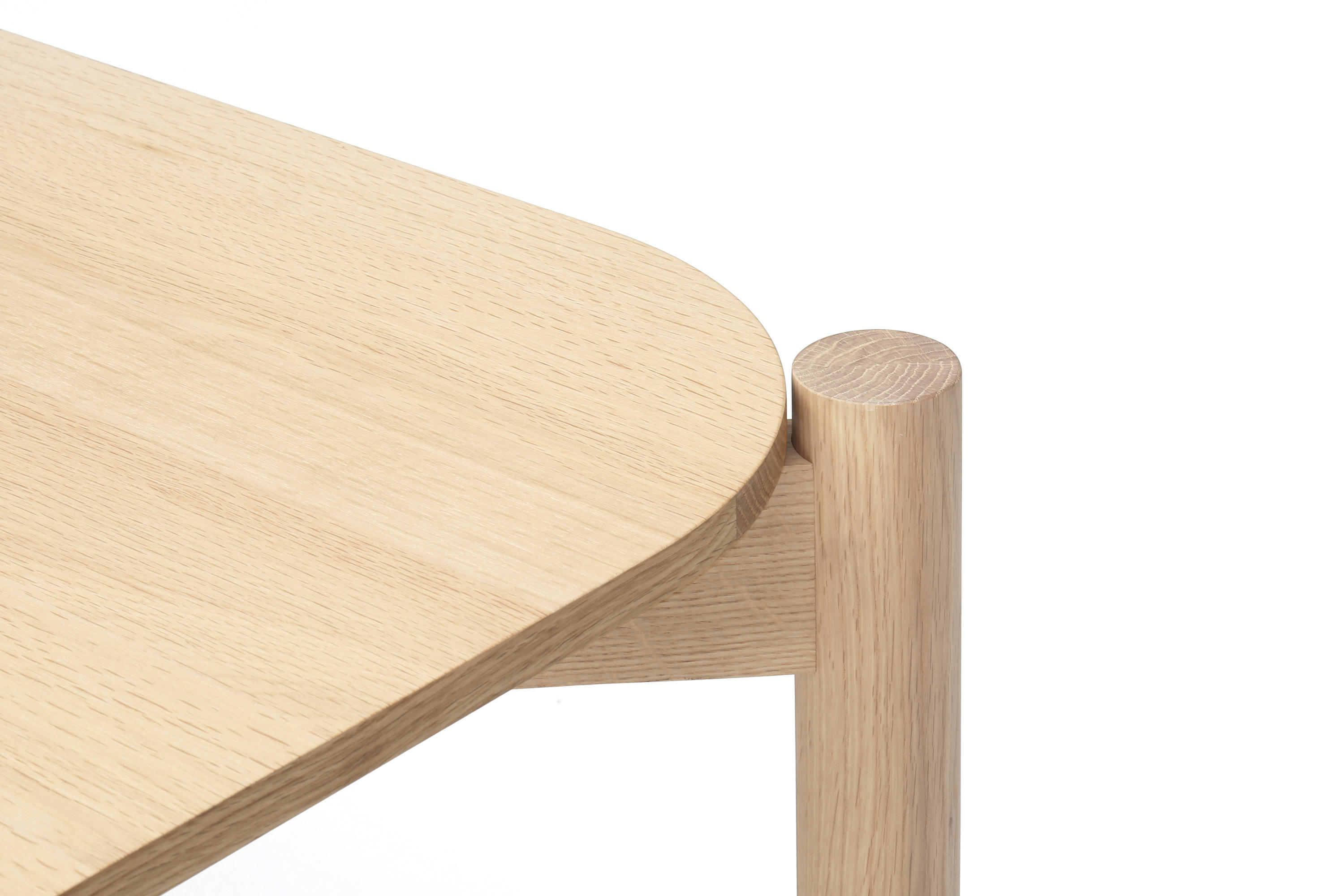 Castor Table 180 & designer furniture | Architonic