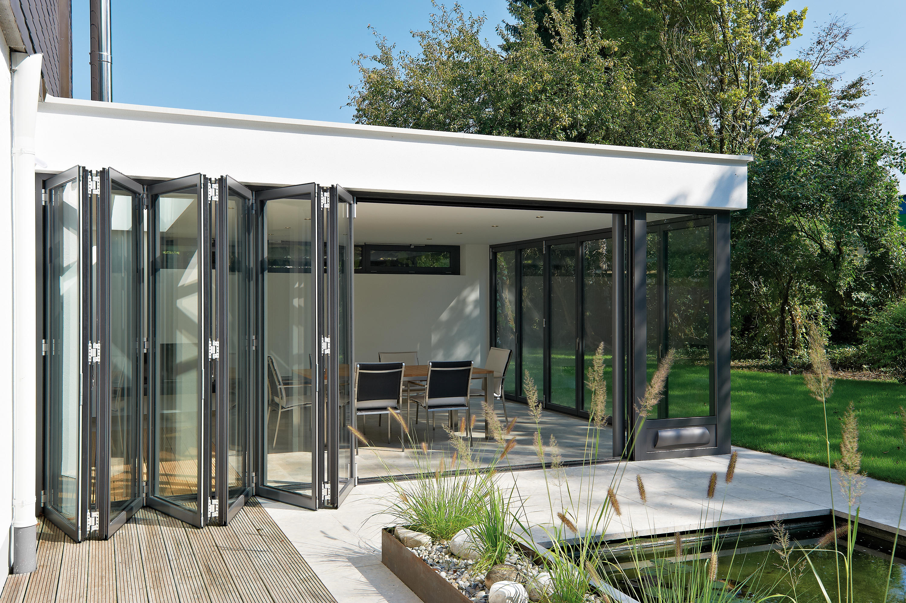 Glas-Faltwand | Highline | Architonic