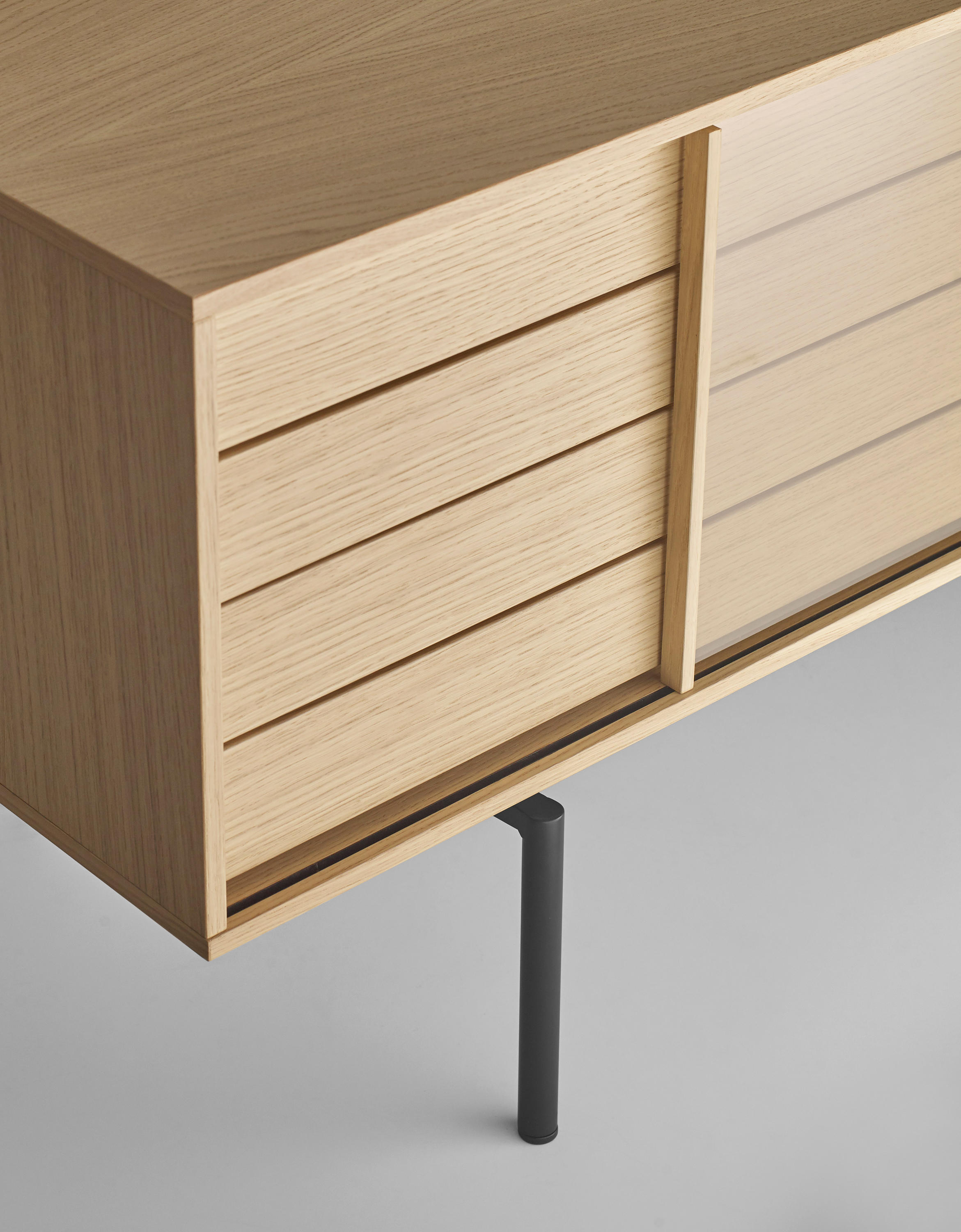 AURA SIDEBOARD - Sideboards / Kommoden von TREKU | Architonic