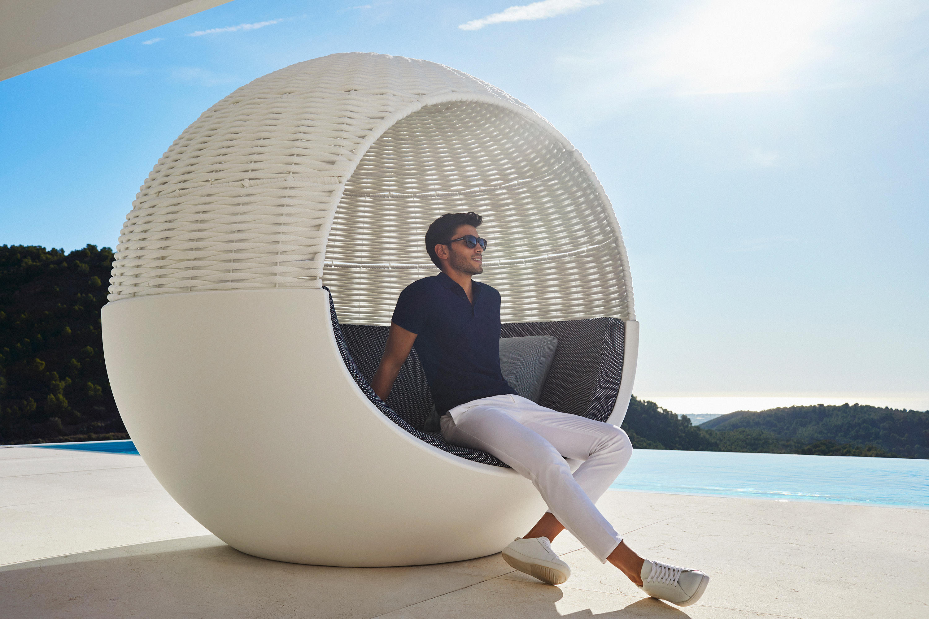 Moon Daybed - High quality designer products | Architonic