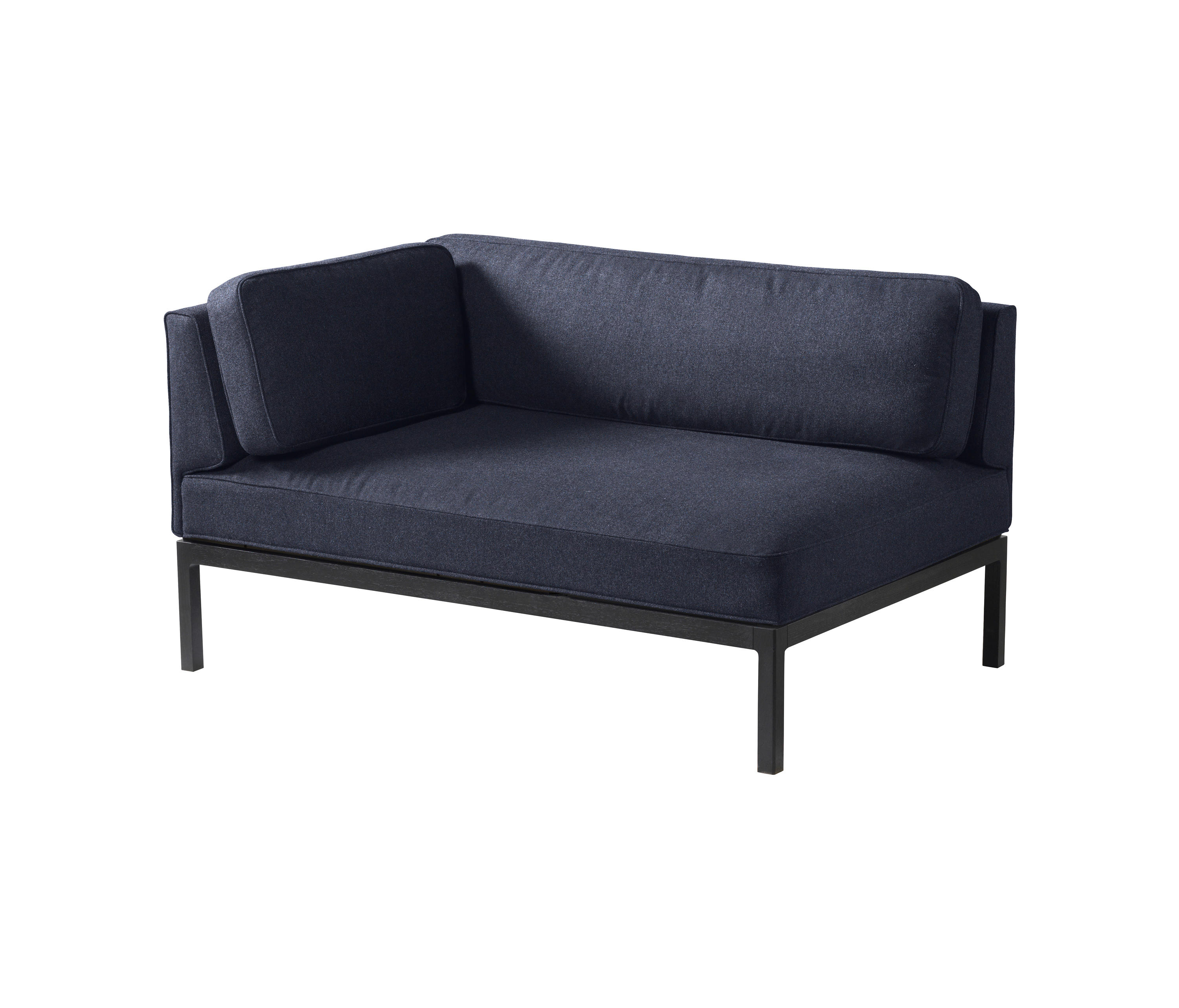 L37 07-09-13 Sofa by Thomas E. Alken | Architonic