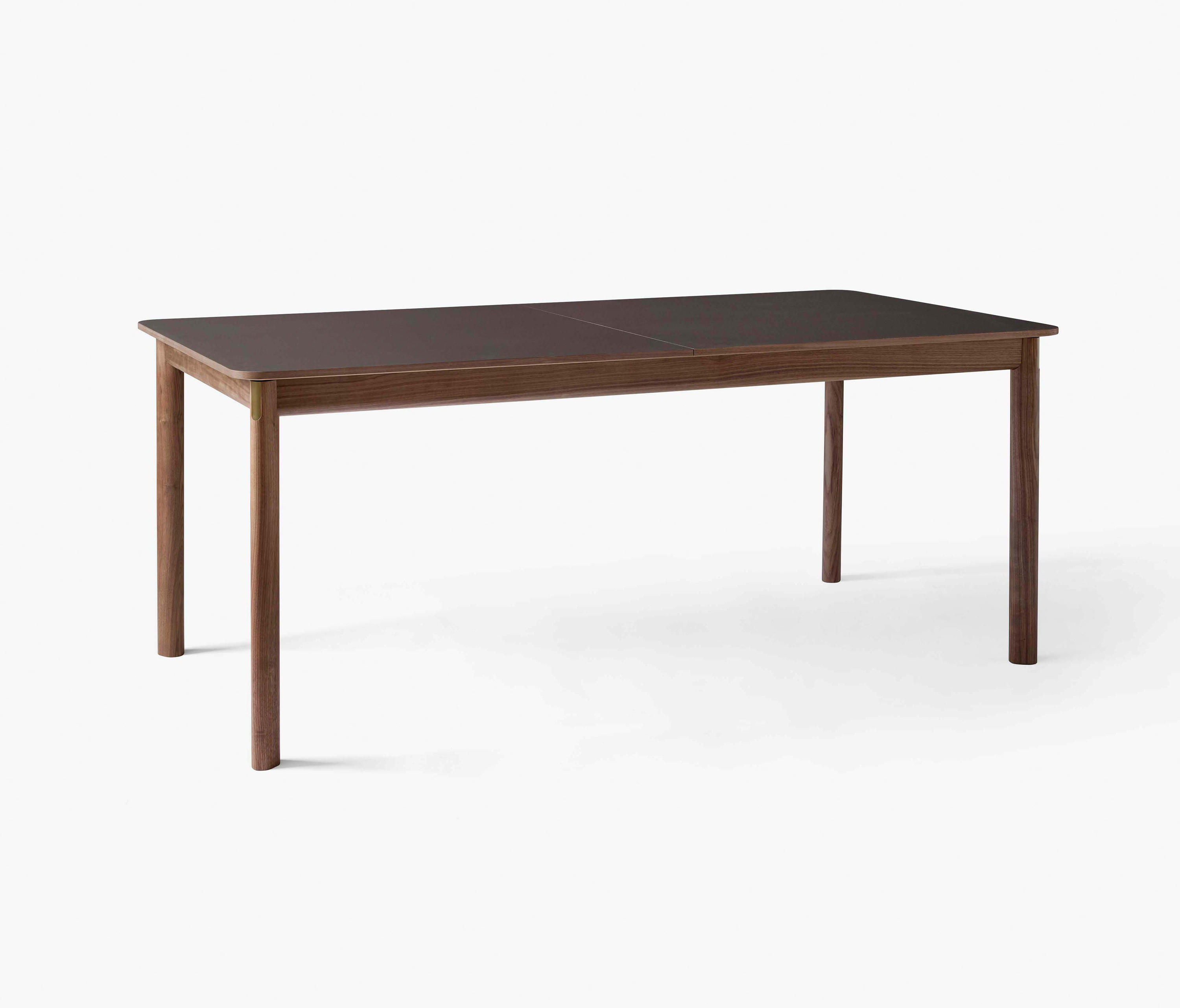 Patch HW1 Oiled Walnut w. Fenix 0749 Cacao Orinoco & Brass | Architonic