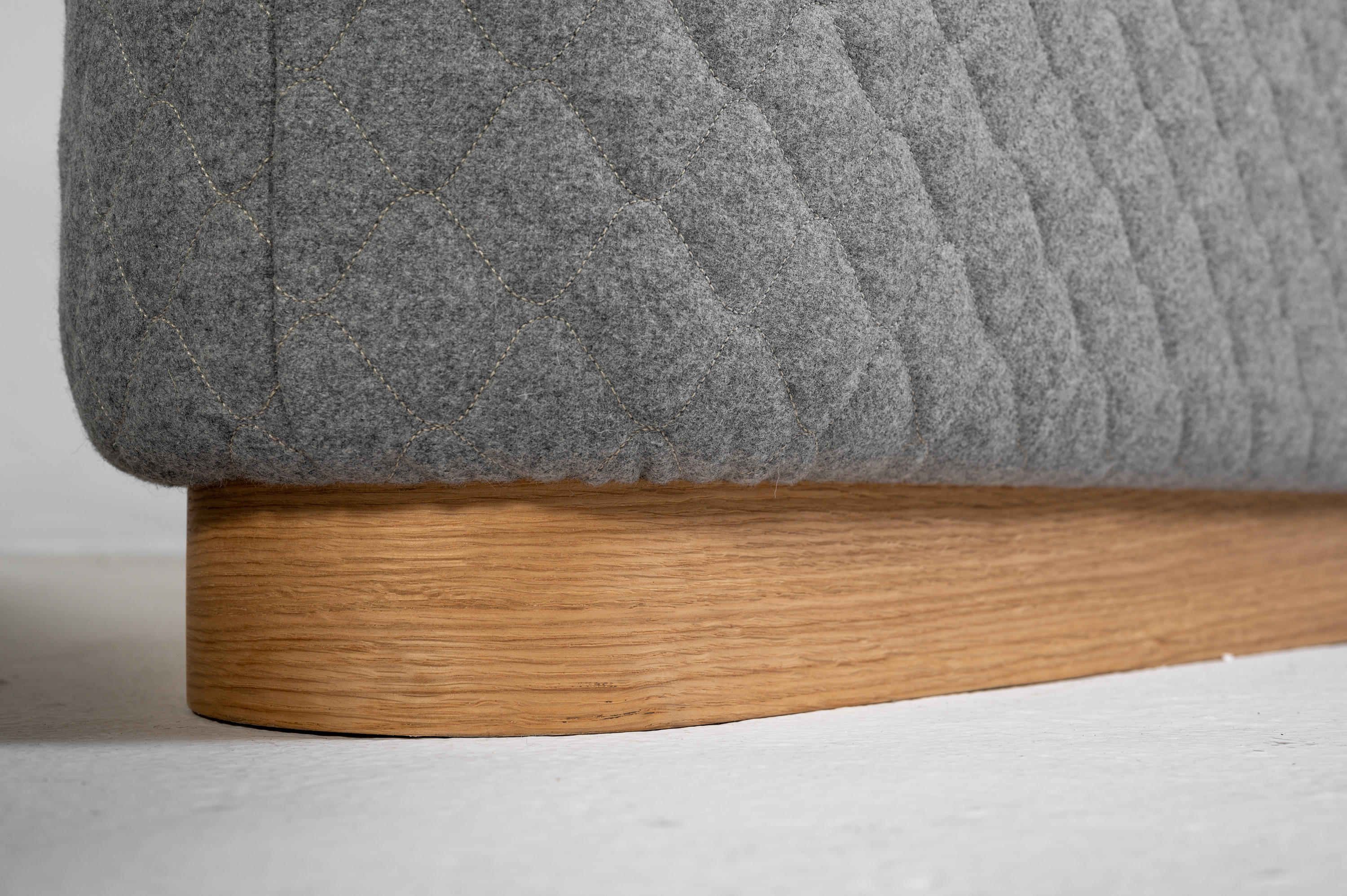 Petal – modular poufs | Architonic