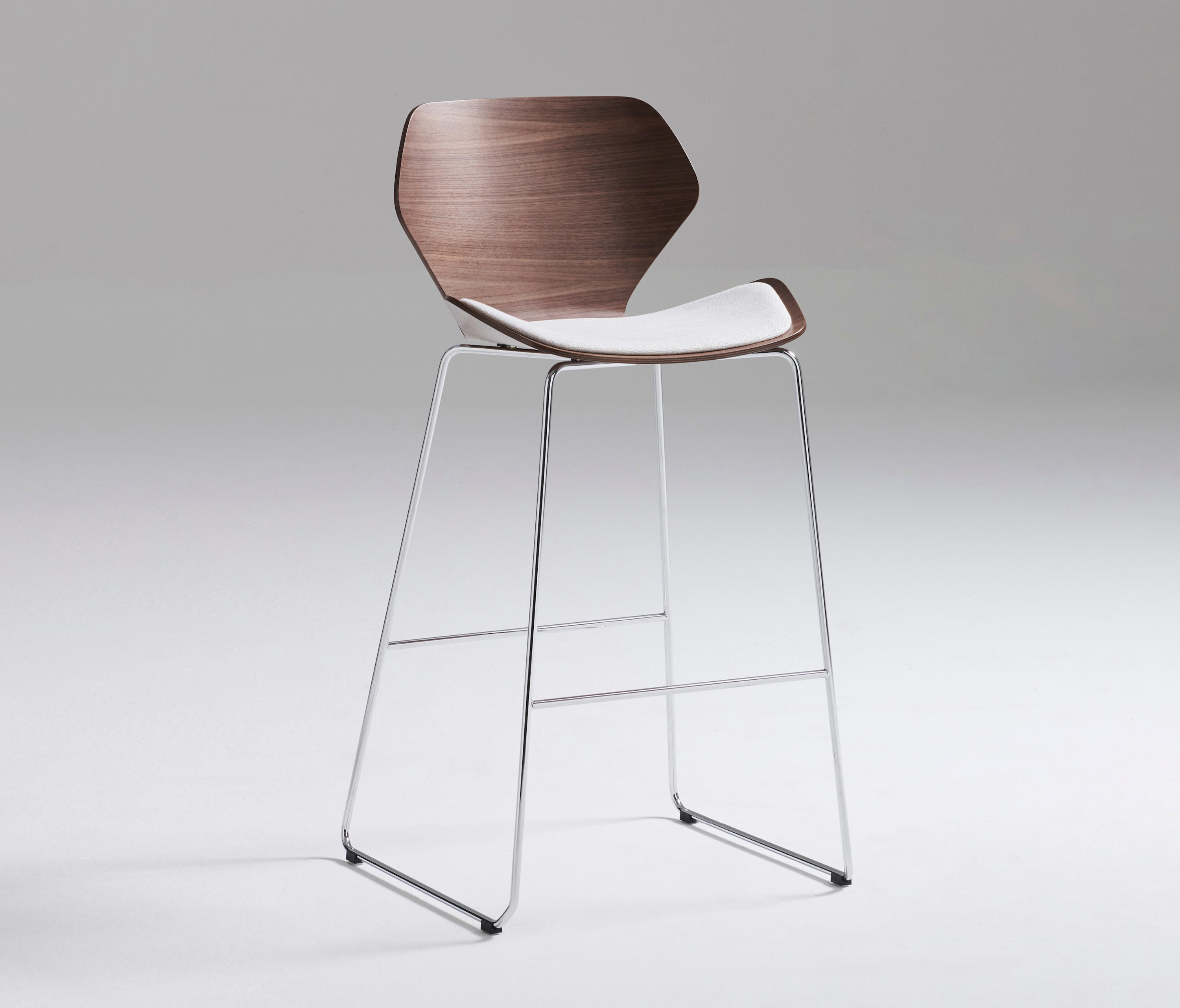 Ginkgo Barstool & designer furniture | Architonic