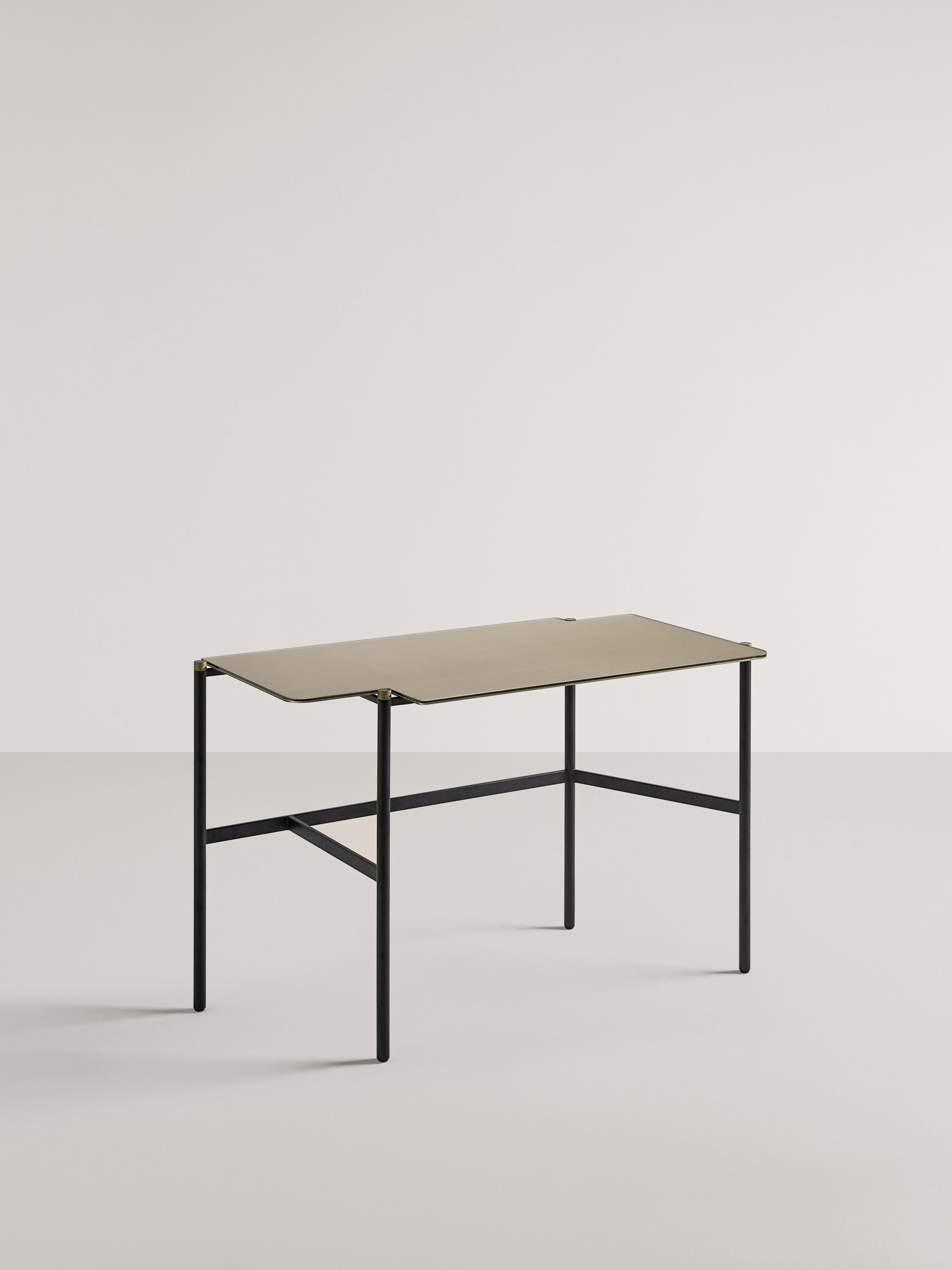 ARITA | DESK - Console tables from Frag | Architonic