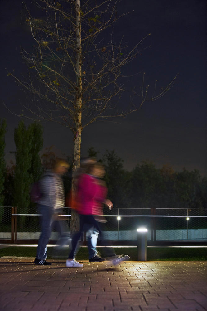 IWAY ROUND - Bollard lights from iGuzzini | Architonic