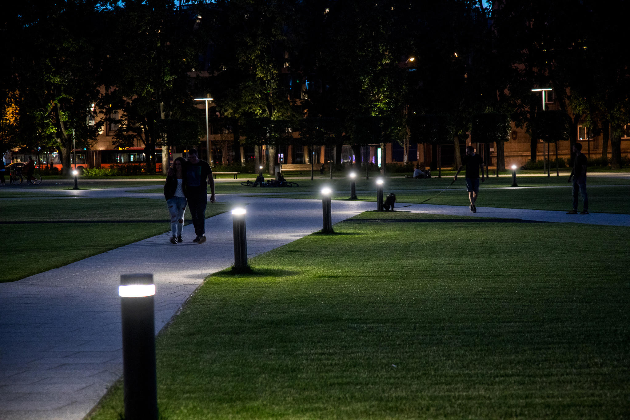 IWAY ROUND - Bollard lights from iGuzzini | Architonic