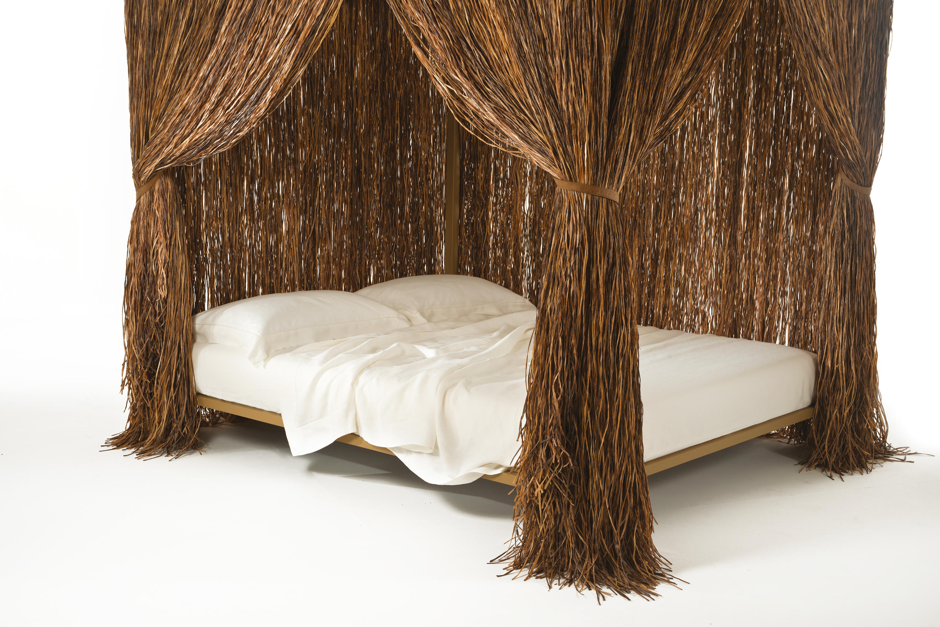 CABANA BED - Beds from Edra | Architonic