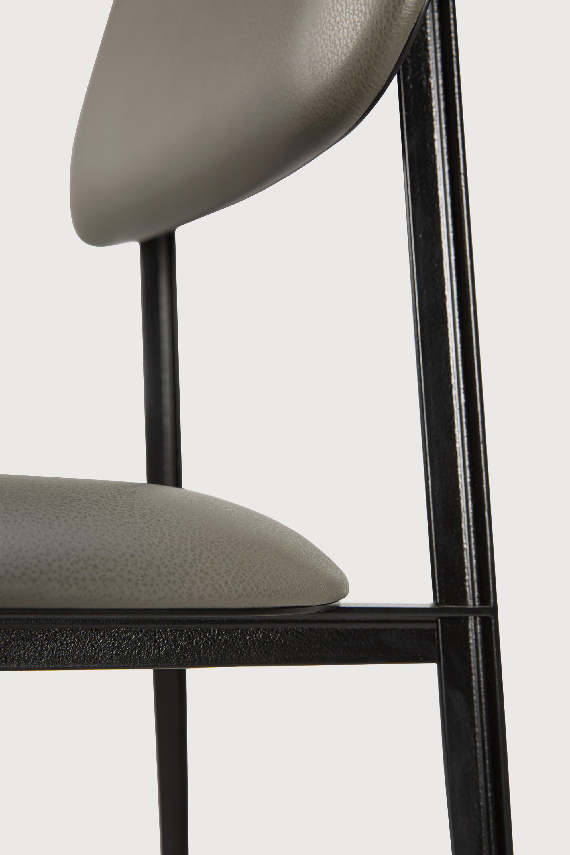 DC | Dining chair - olive green leather | Architonic