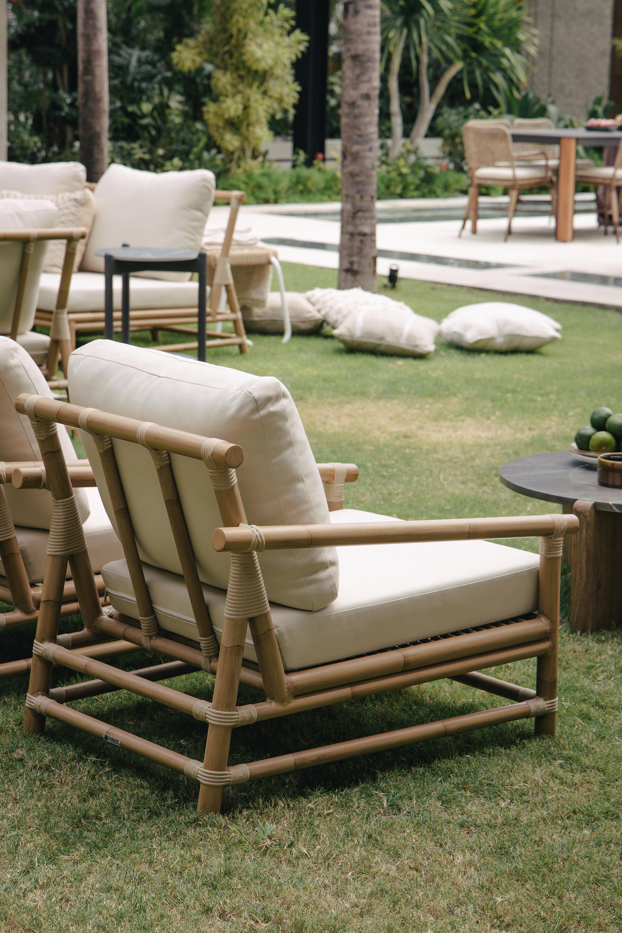 Florence Lounge Chair | Architonic