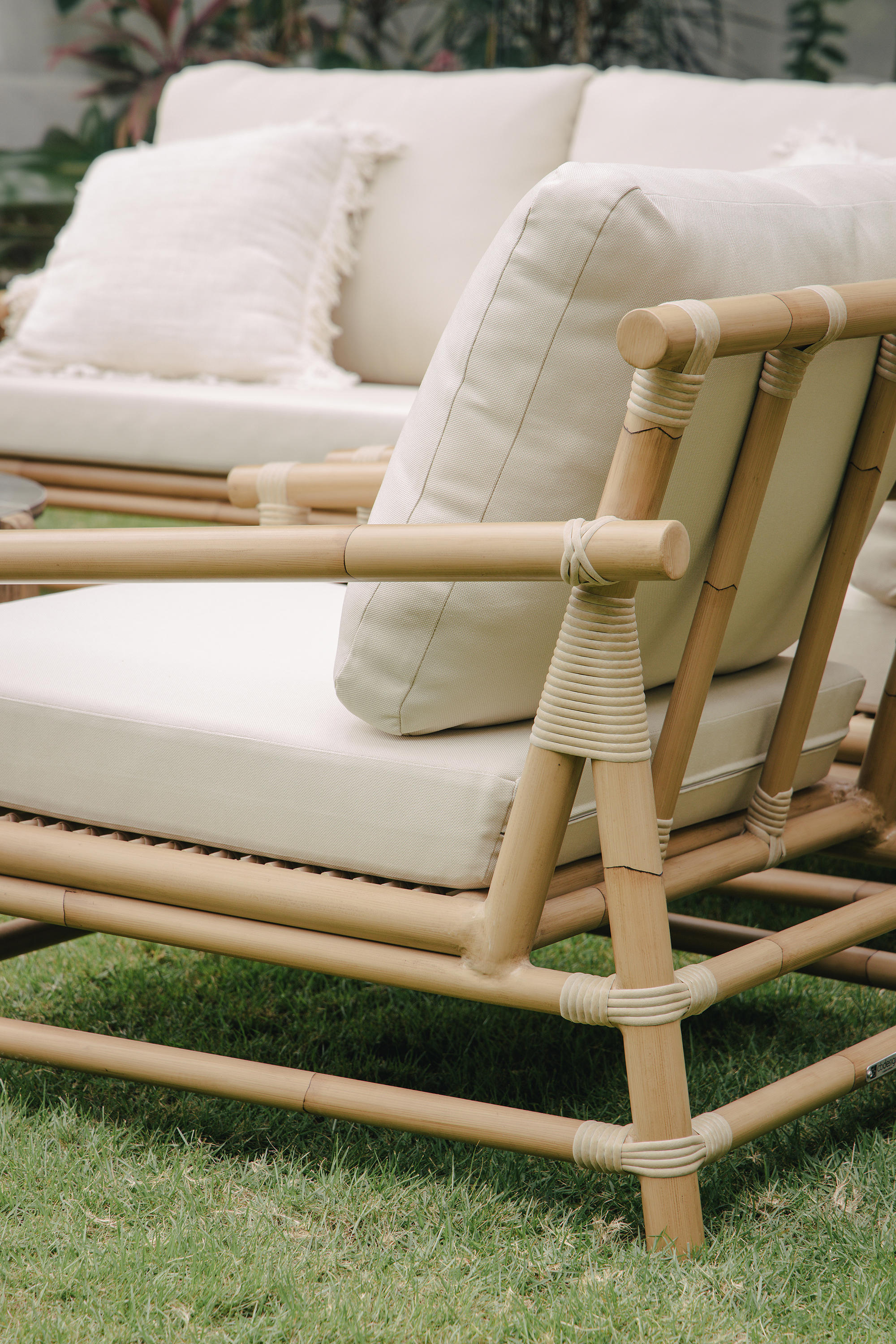 Florence Lounge Chair | Architonic