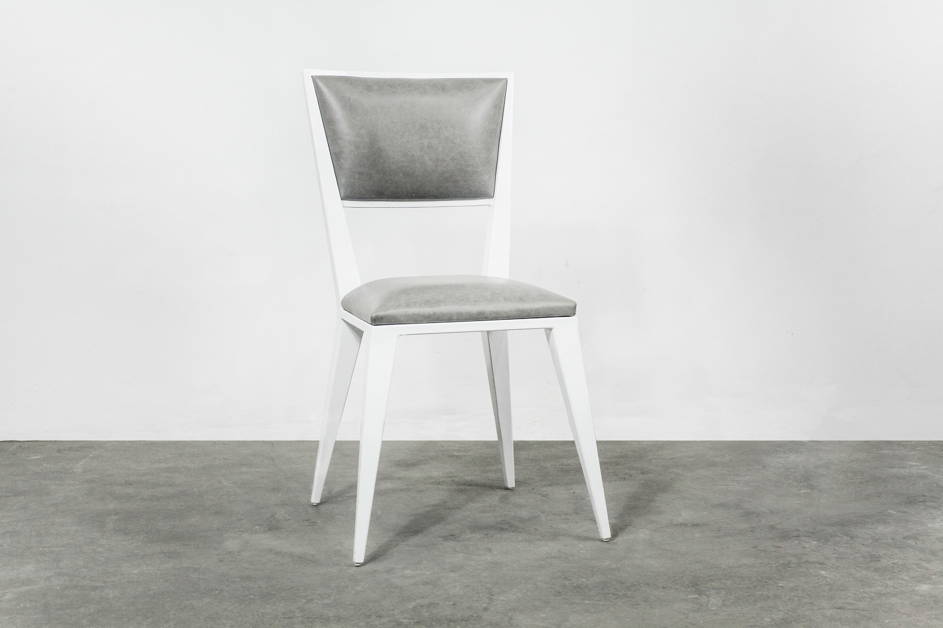 Rodelio Bianco Chair & designer furniture | Architonic
