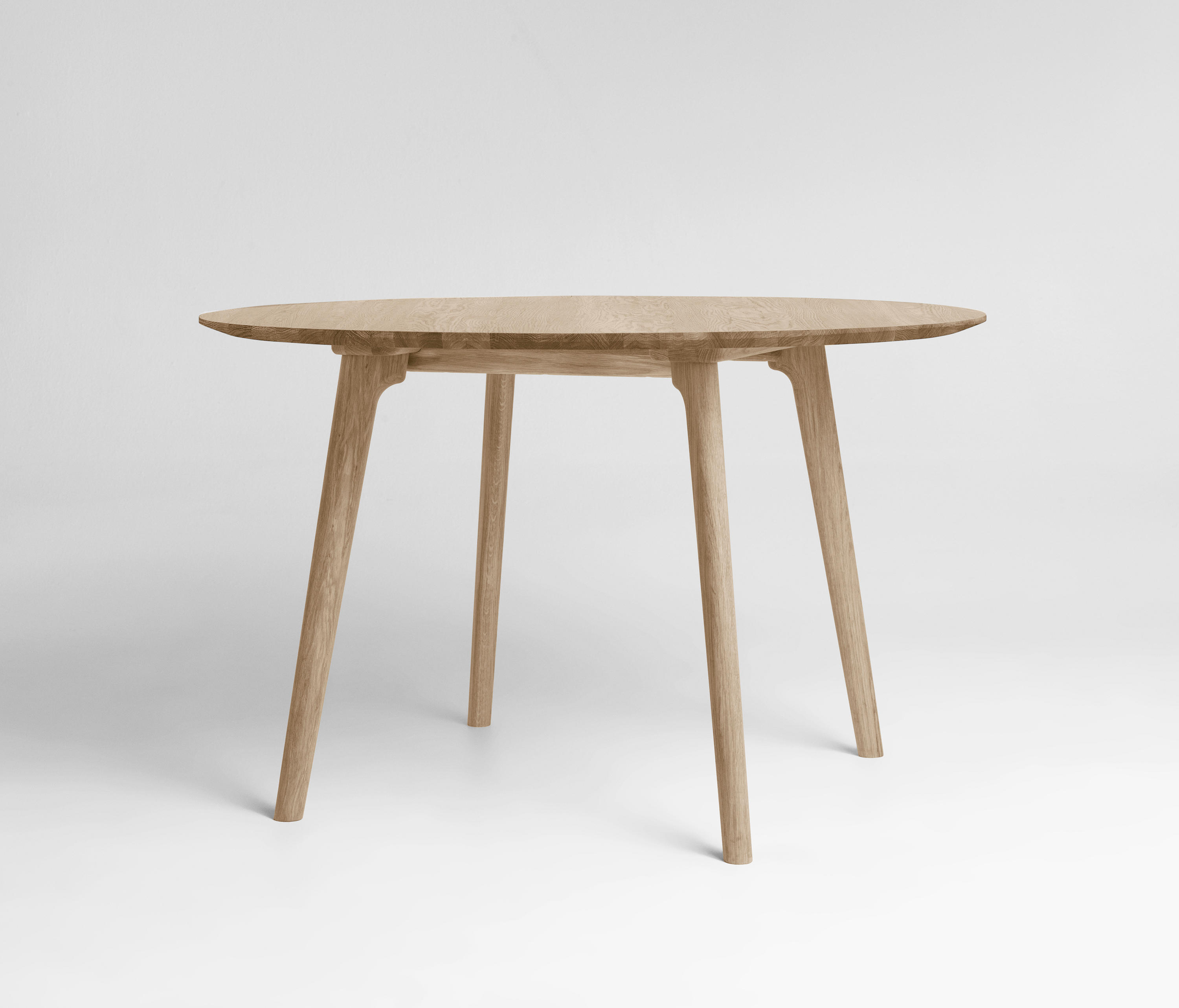 Salon Table - Round & designer furniture | Architonic