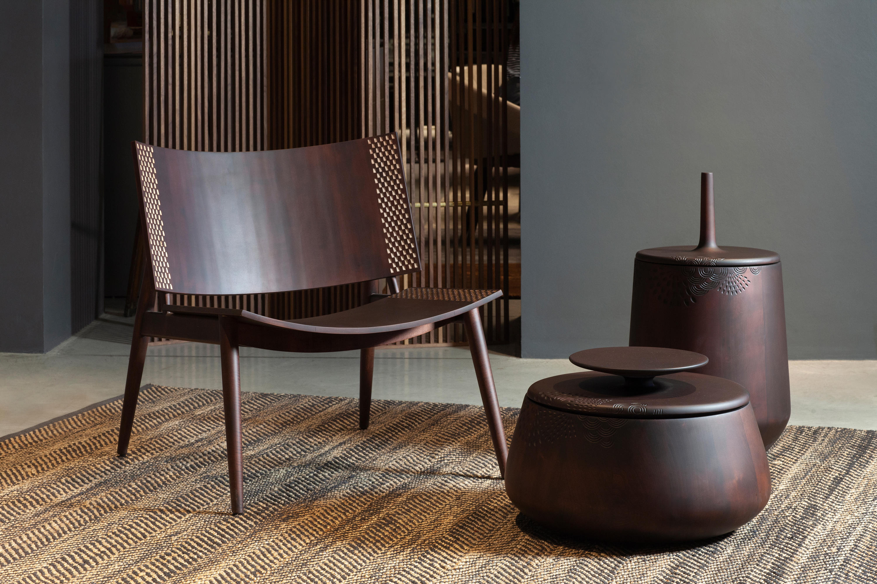 Dama-T Loungechair & designer furniture | Architonic