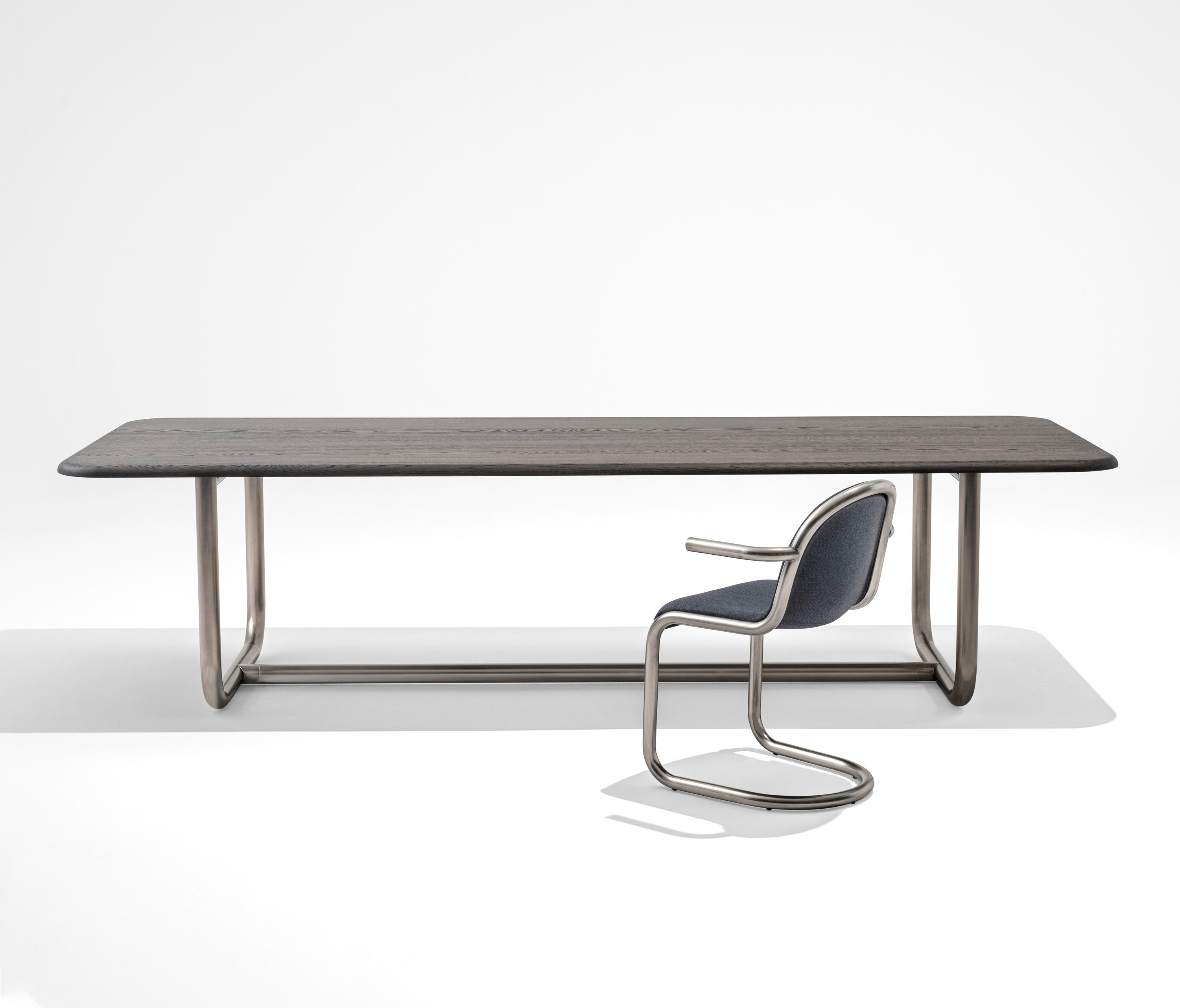 STRONG | TABLE - Dining tables from Desalto | Architonic