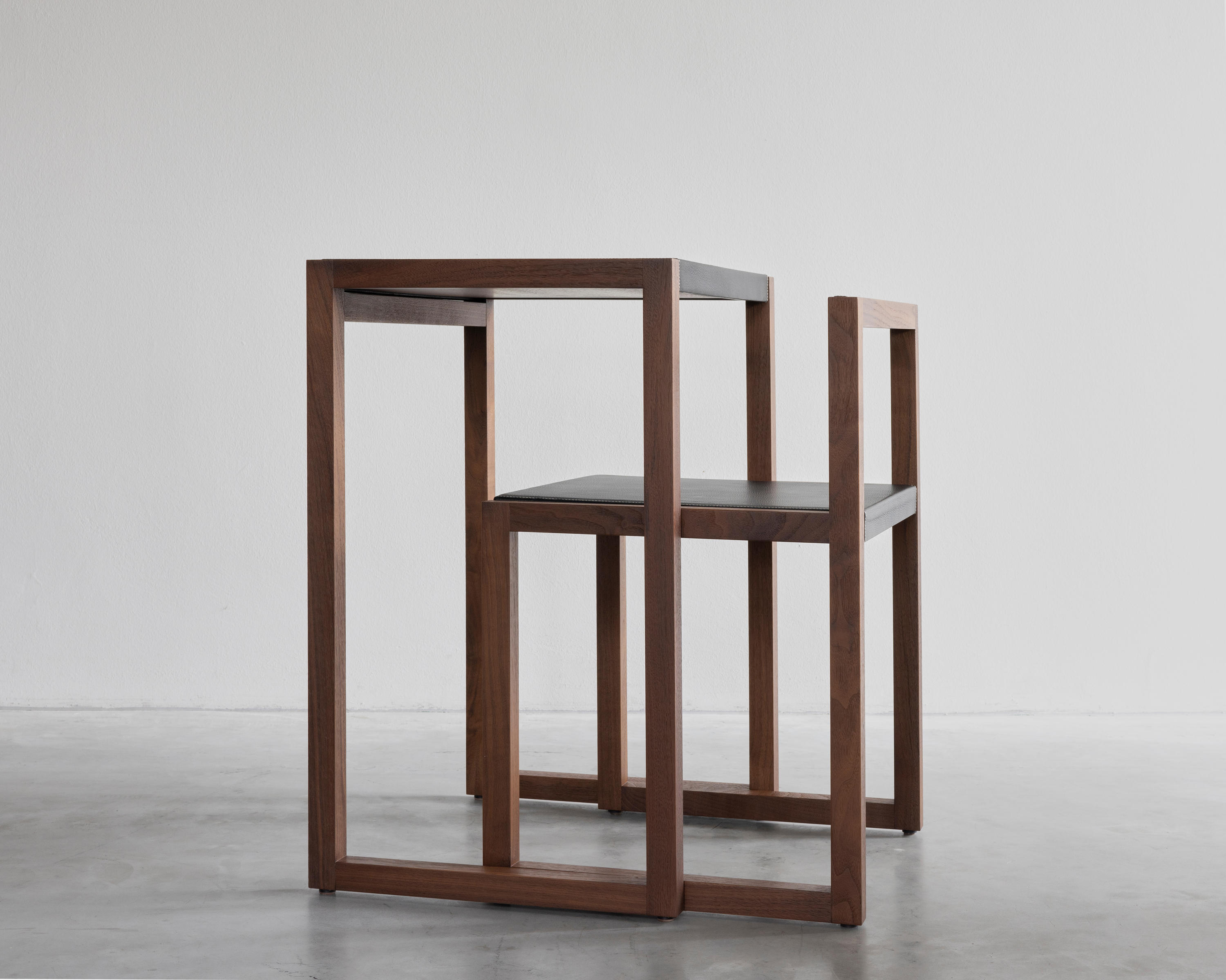 Visa Writing Desk & Designermöbel | Architonic