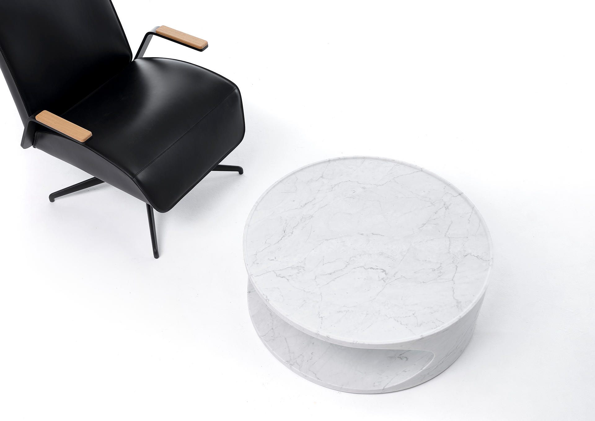Roll low table in carrara | Architonic