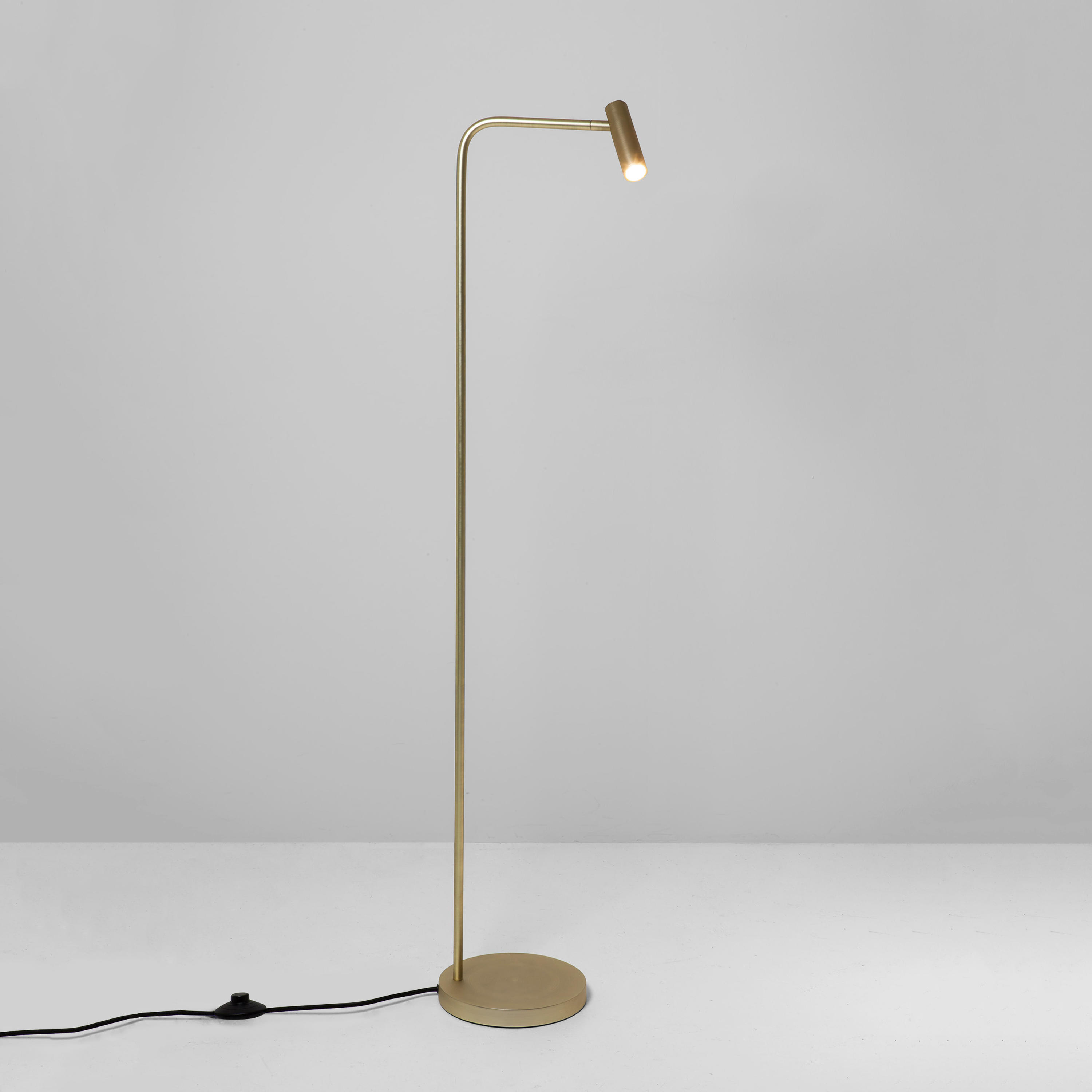Enna Floor LED | Matt Gold | Architonic