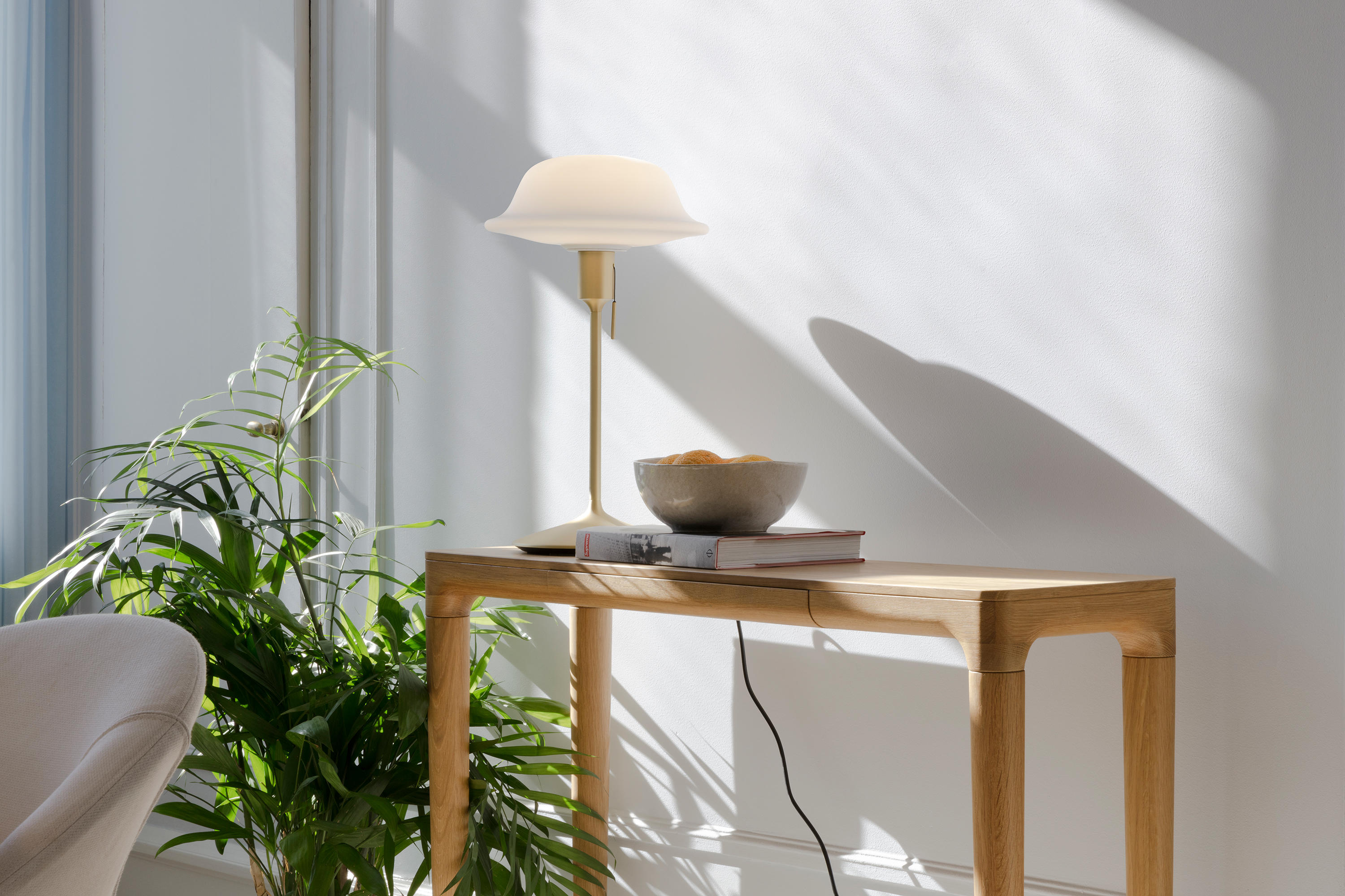 Heart'n'Soul | console table, oak | Architonic