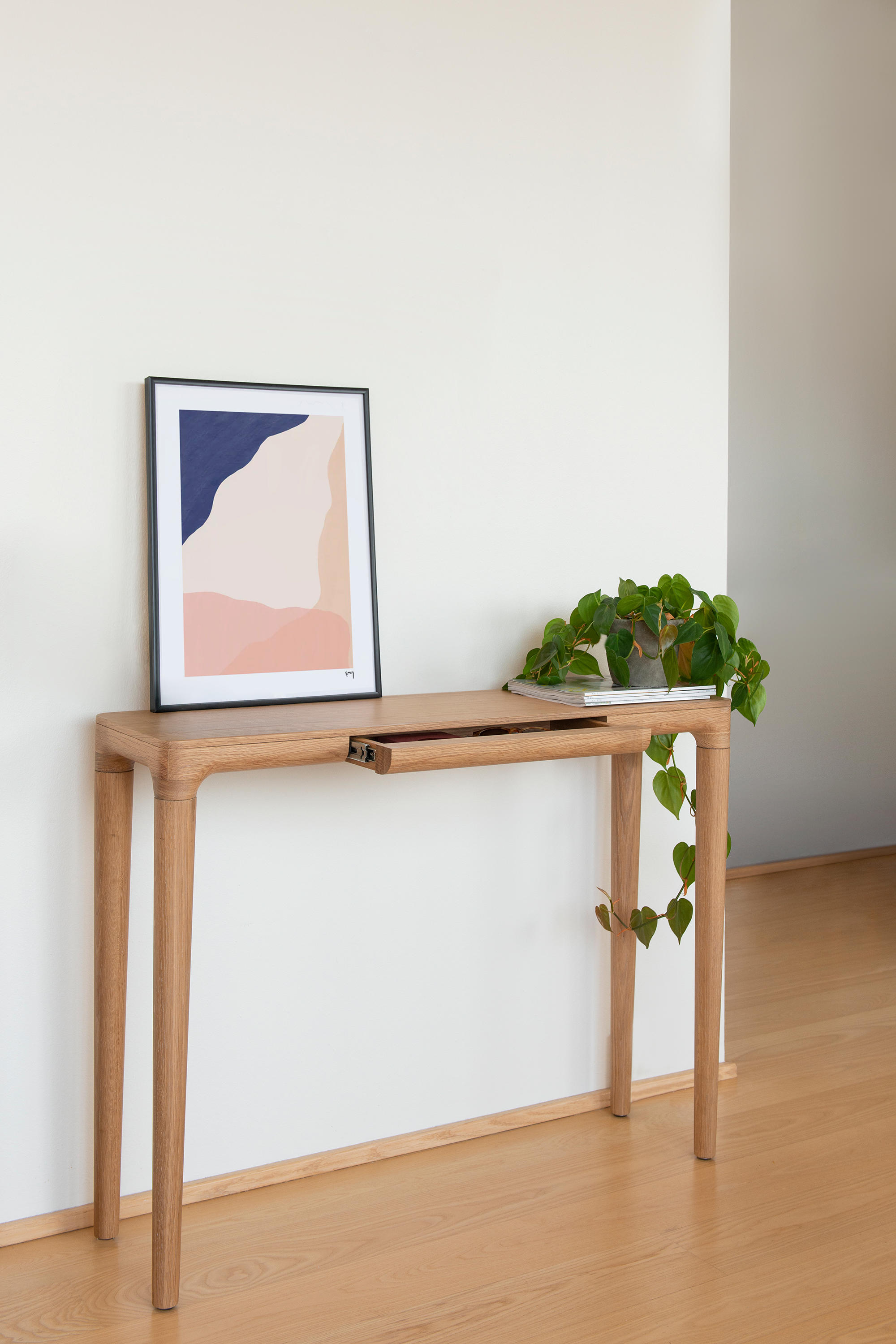 Heart'n'Soul | console table, oak | Architonic