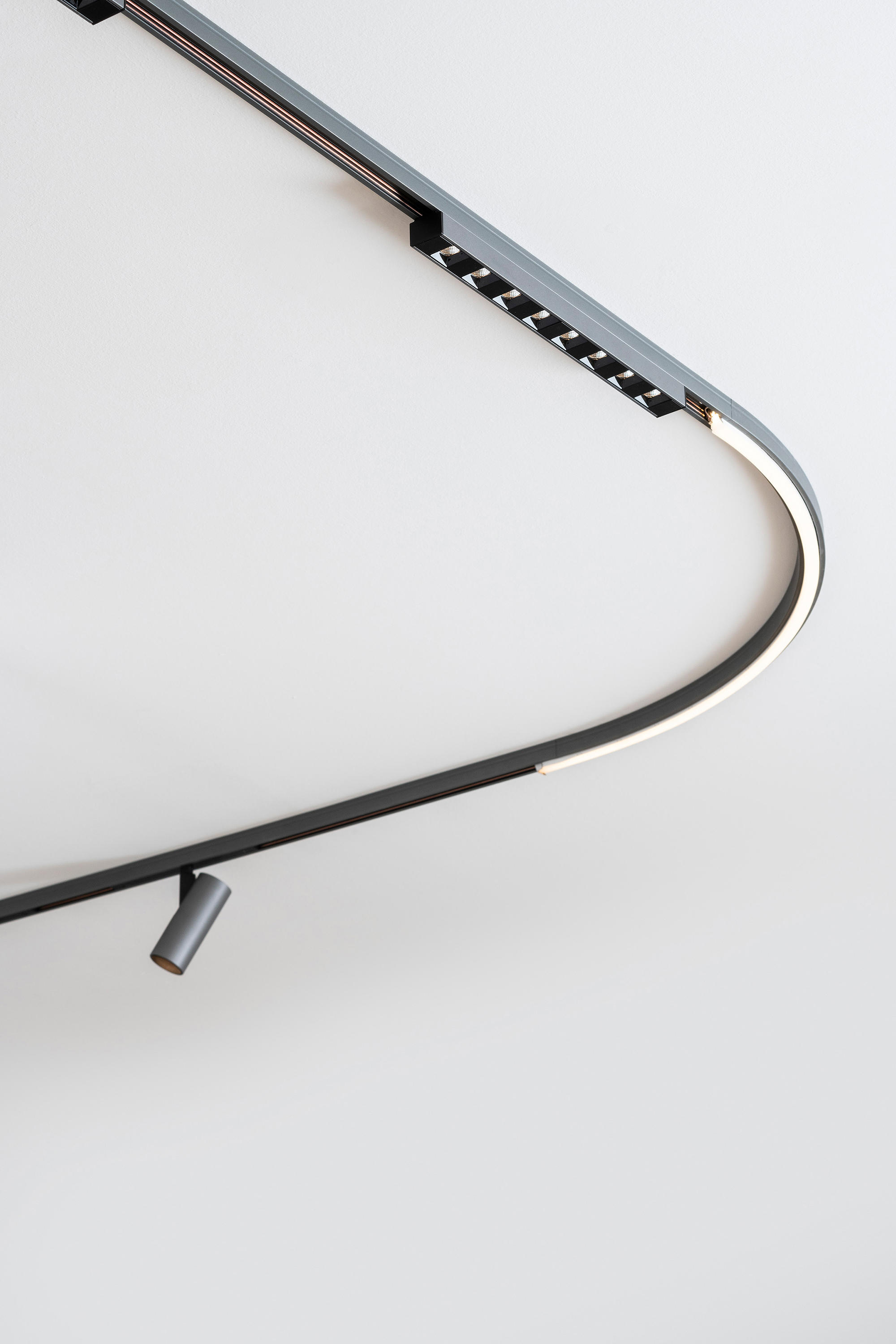 Turn Around Tracks & muebles de diseño | Architonic