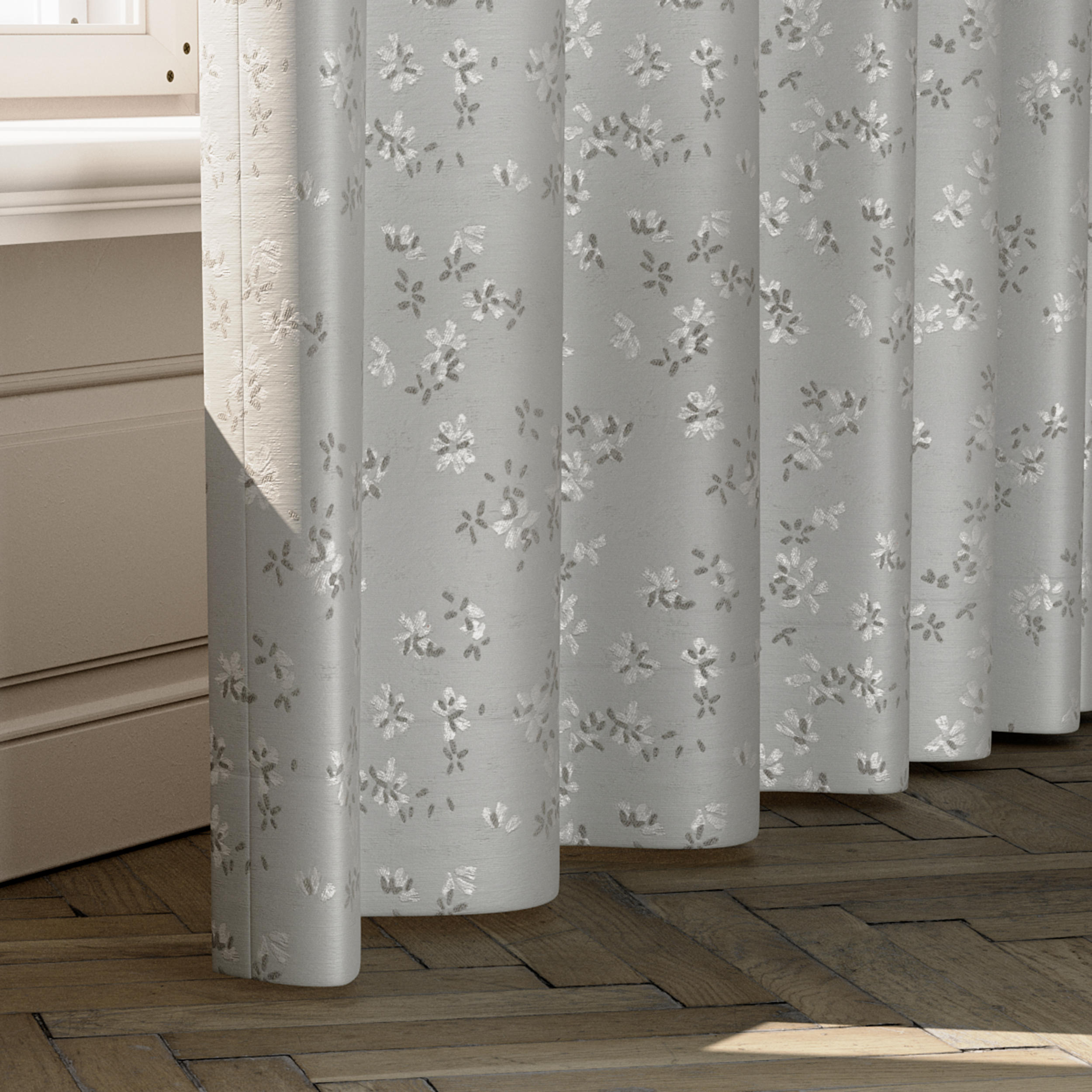 Enola - 03 silver & designer furniture | Architonic