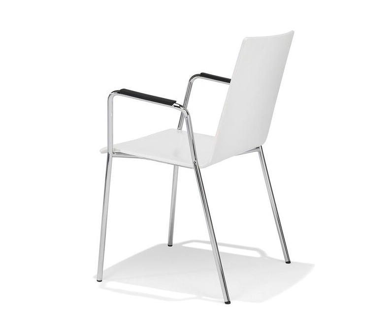 Duo chair on 4 metal legs | Architonic