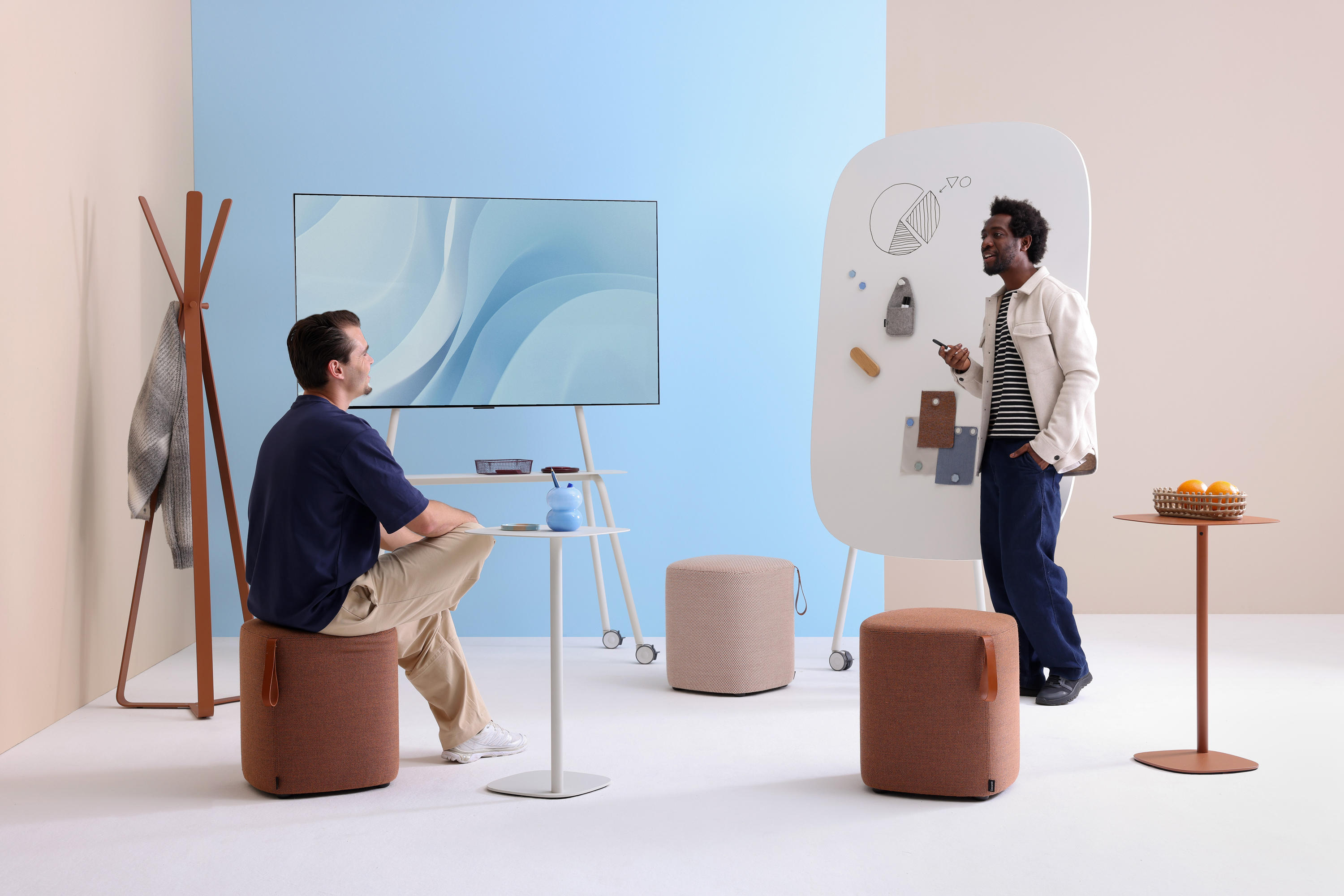 Pully Whiteboard - Portrait | Architonic