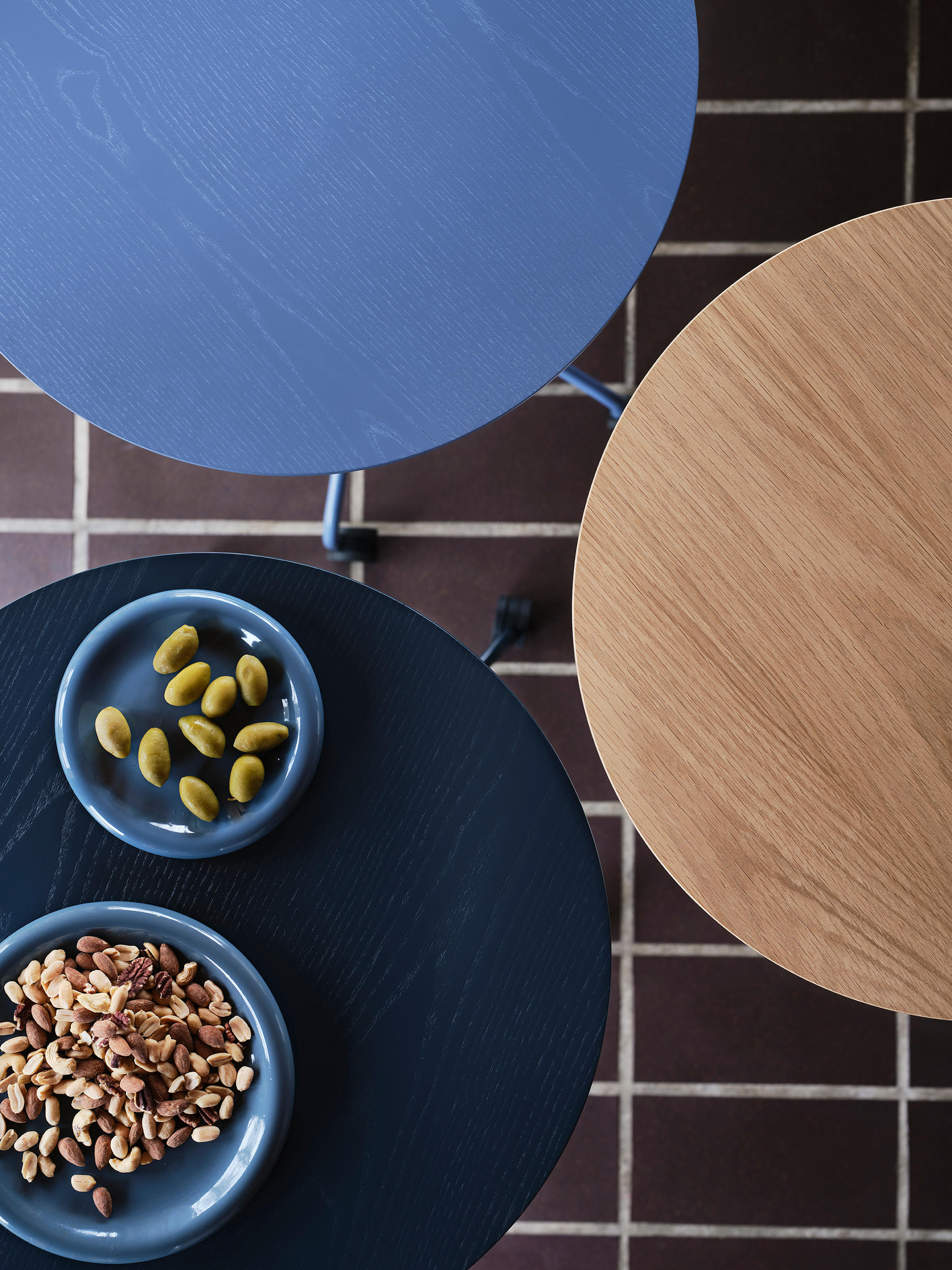 ROLL HB-798 - Standing tables from Skandiform | Architonic