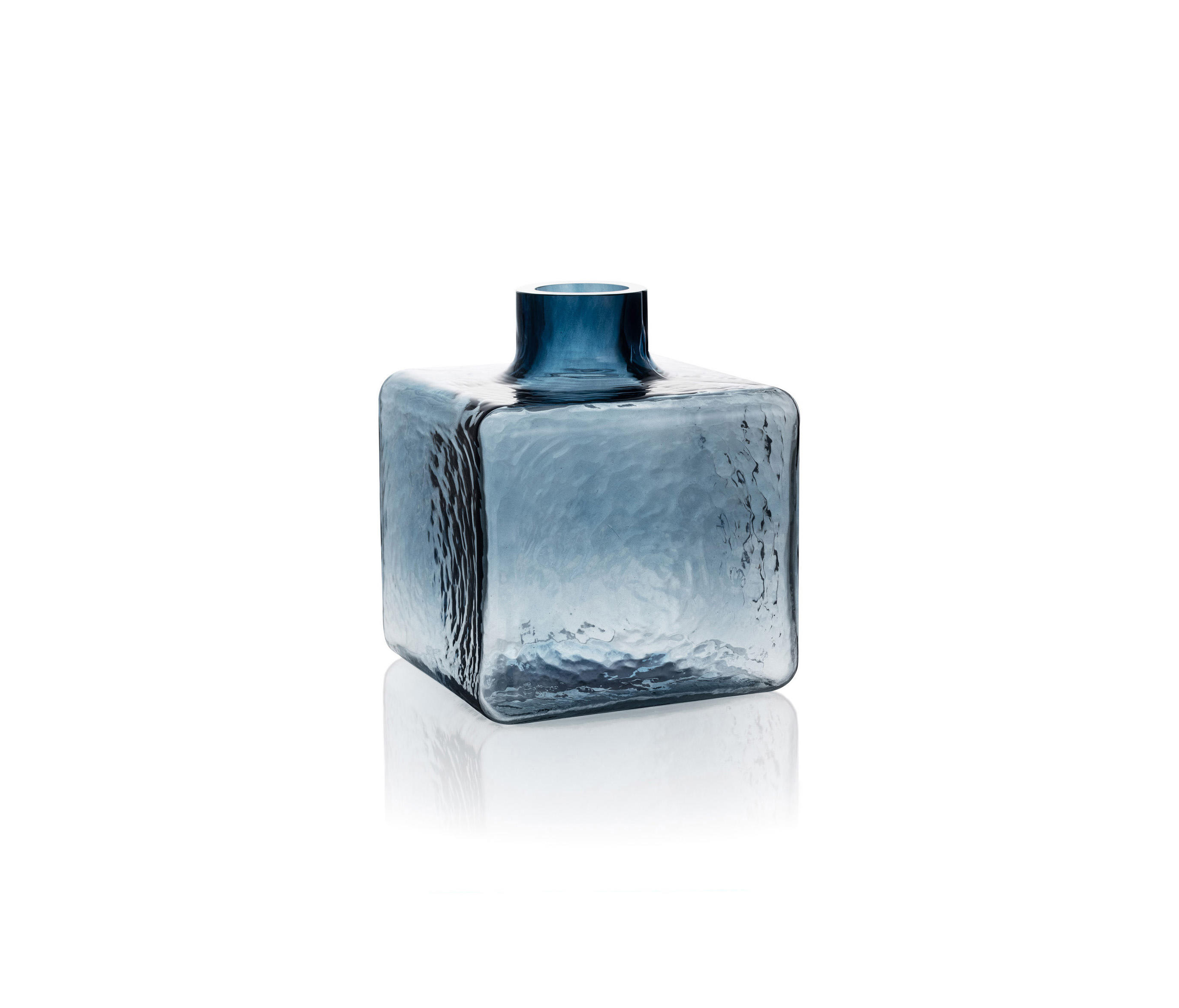 Cube Vase - High quality designer products | Architonic