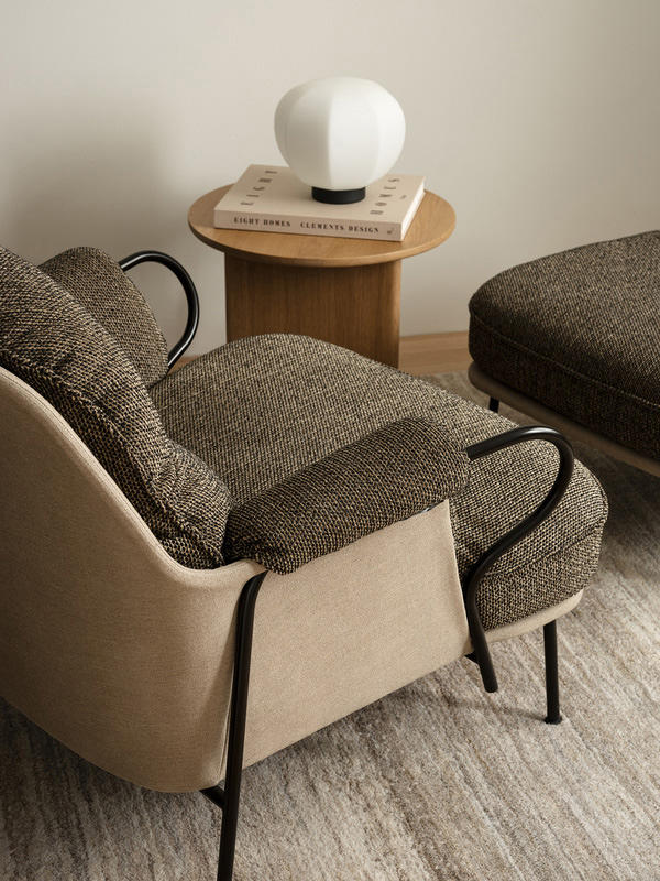 Lyra Lounge Chair & designer furniture | Architonic